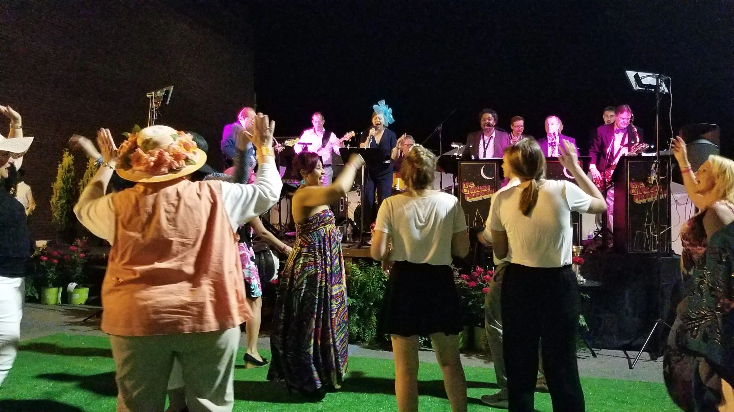 The Carolina Moondogs