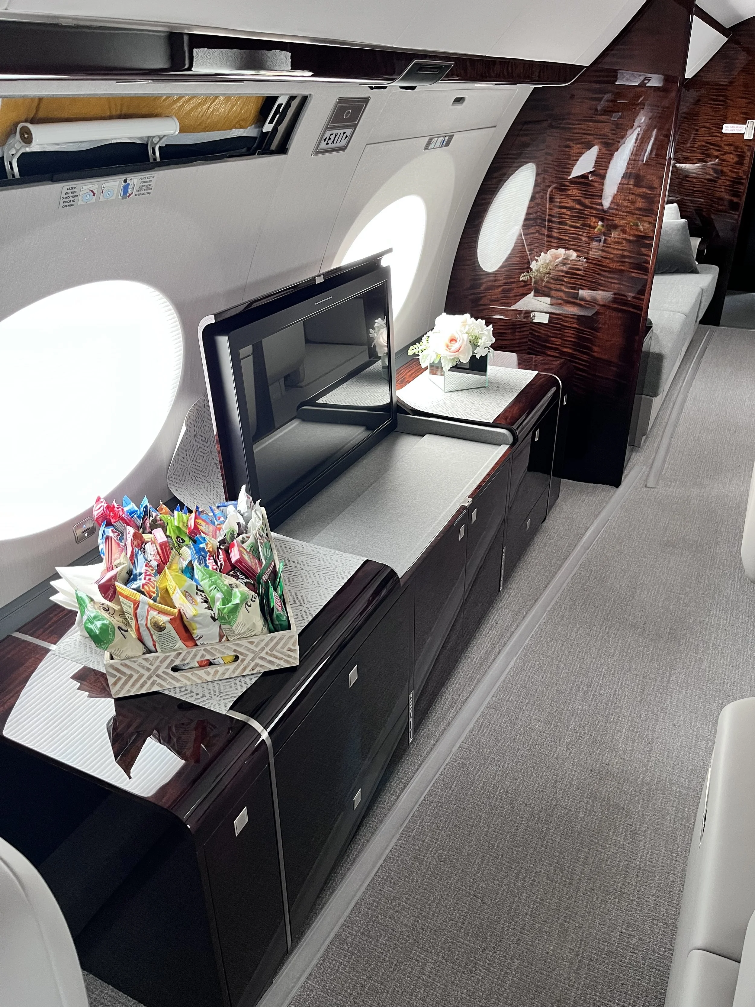 Gulf Stream G650 Custom Interior — Hoovers Aircraft Interiors