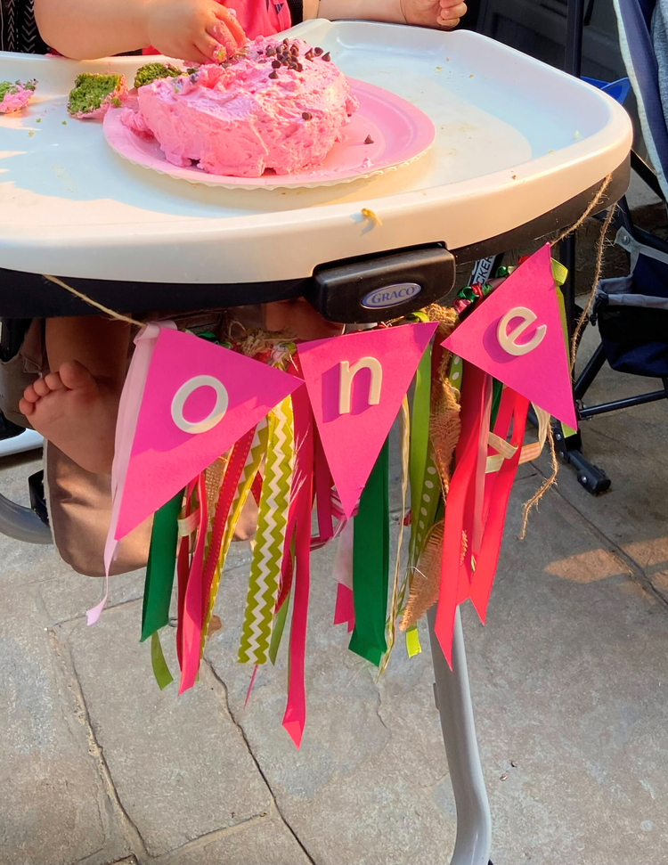 How to Make a DIY High Chair Banner — The Birthday Party Mama