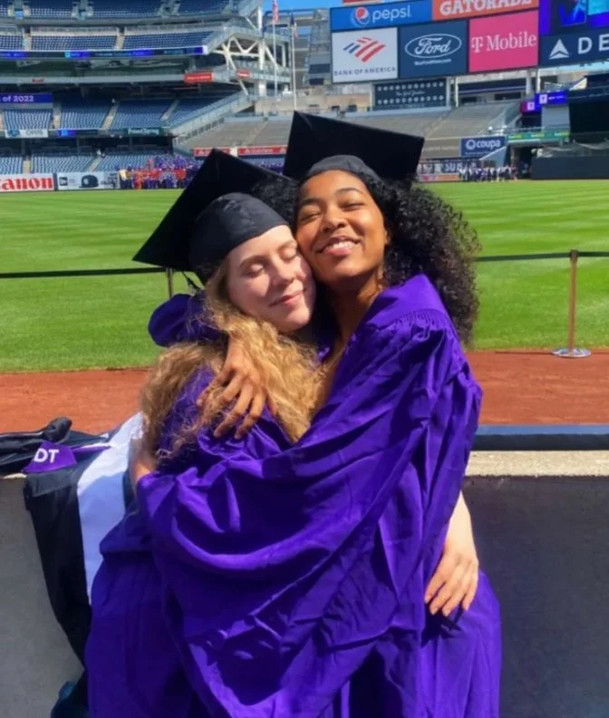 HANNAH HEIL - Music Theatre Actor/Singer