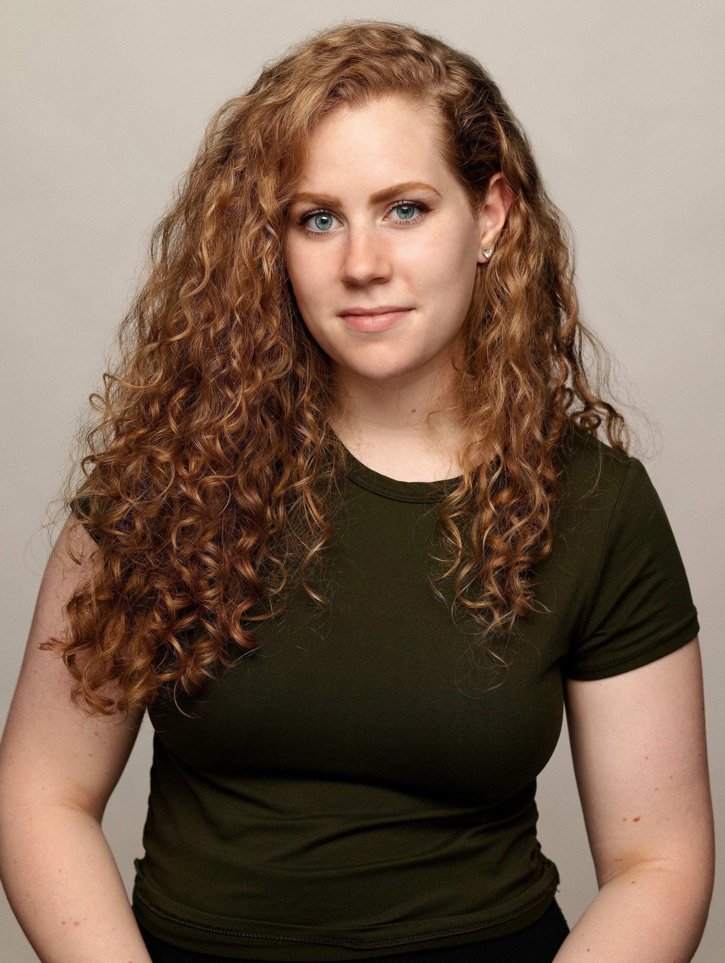 HANNAH HEIL - Music Theatre Actor/Singer