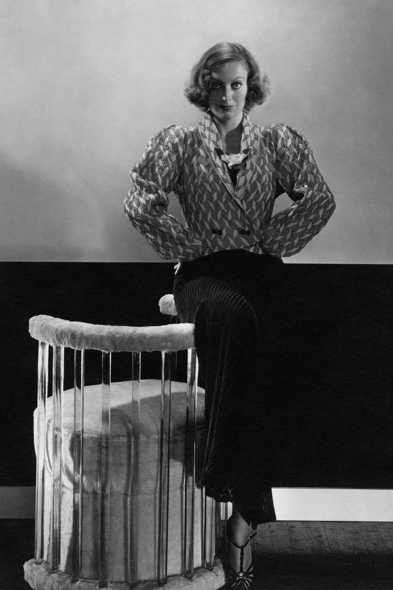 The history of shoulder pads - and is anyone wearing shoulder pads ...