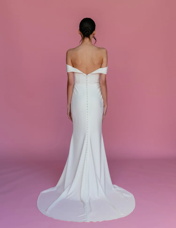 Primrose — Lis Simon