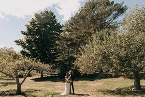 Lis Simon Bride Sarah — Lis Simon