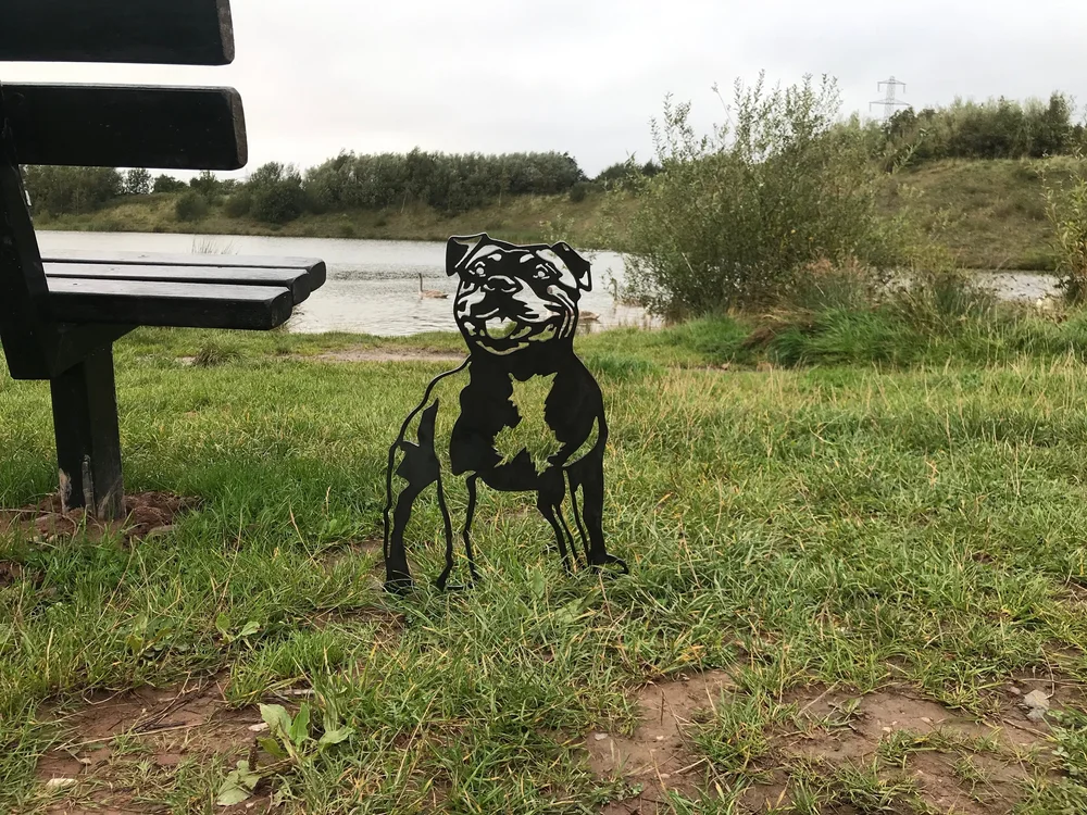 Metal Dog Garden Art UK | Dog Silhouettes & Memorial Gifts ...