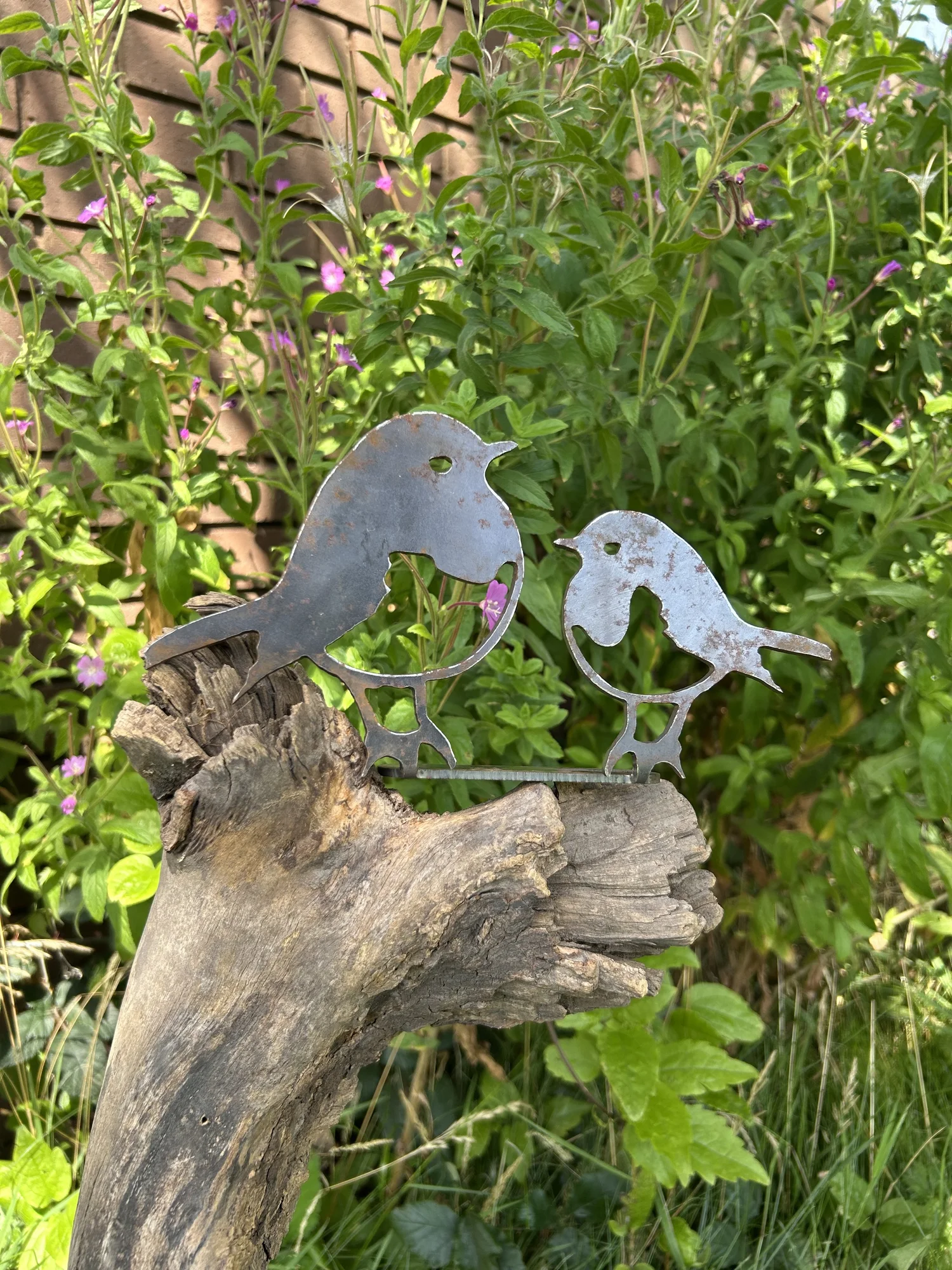 Metal Birds Post Toppers Garden Art — MetalGardenArt.co.uk
