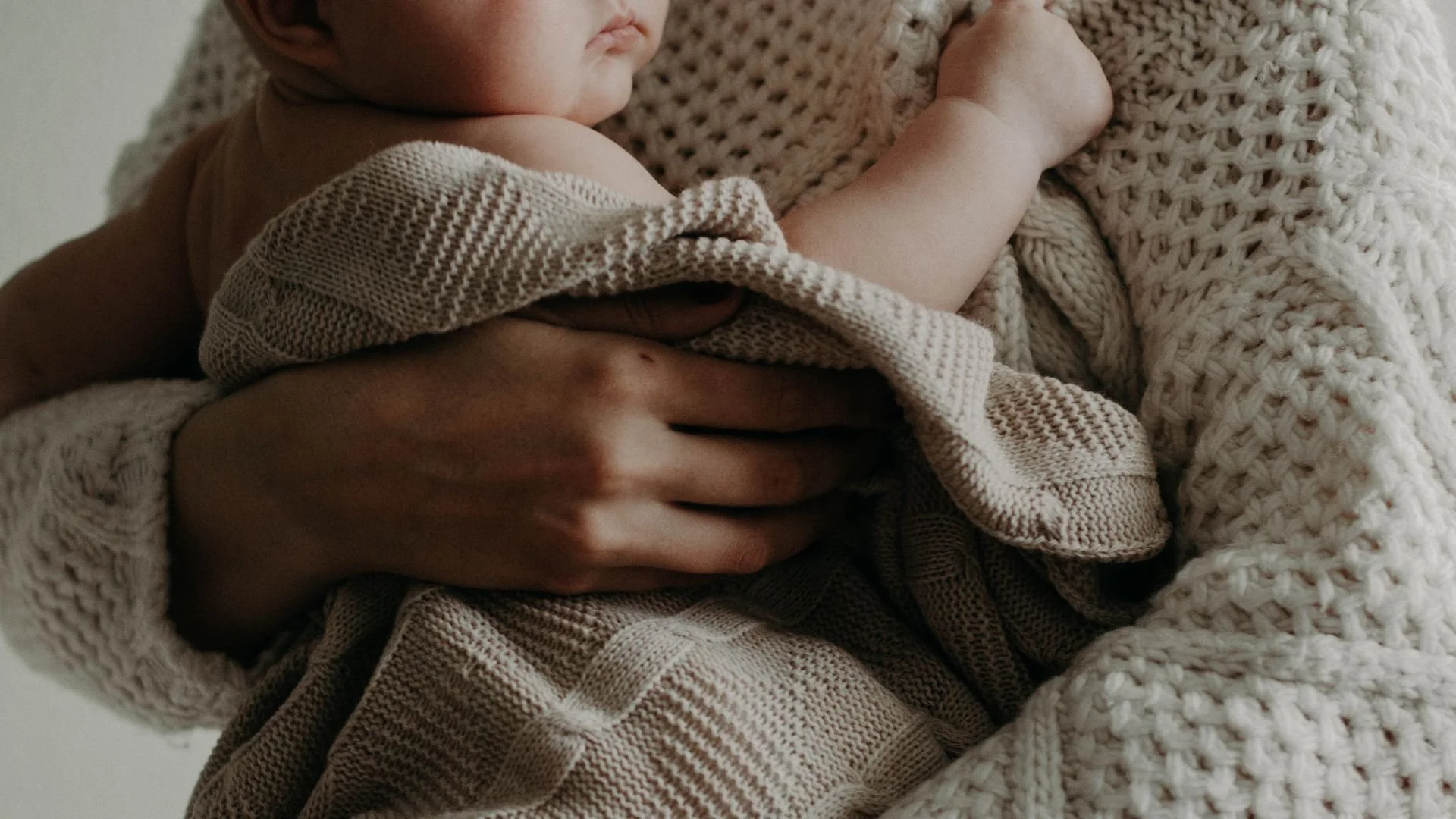 Eco-Friendly Pregnancy & Postpartum Guide: Sustainable Motherhood ...