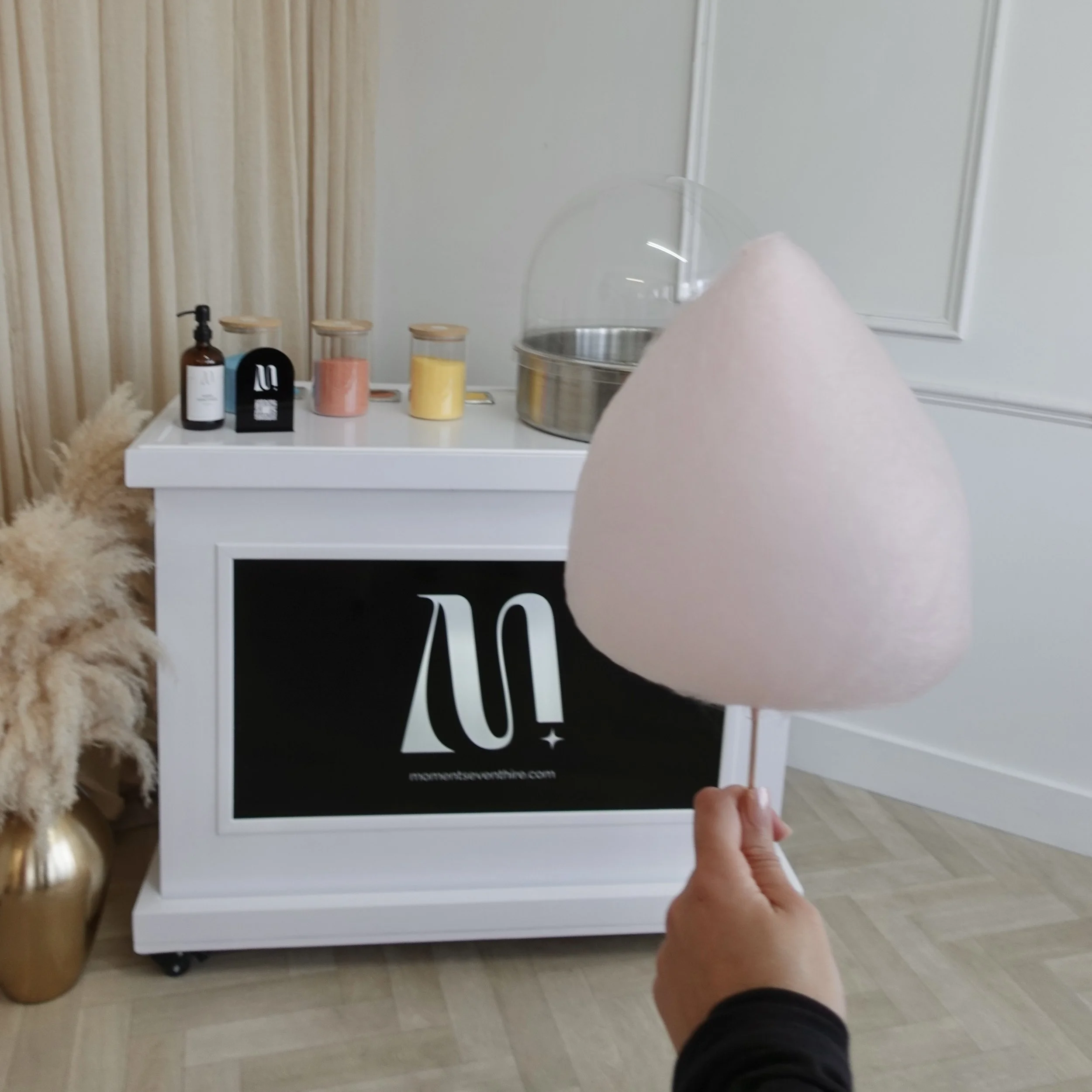 London-based Interactive Candy Floss Cart: Insta-Worthy Fun for Events ...