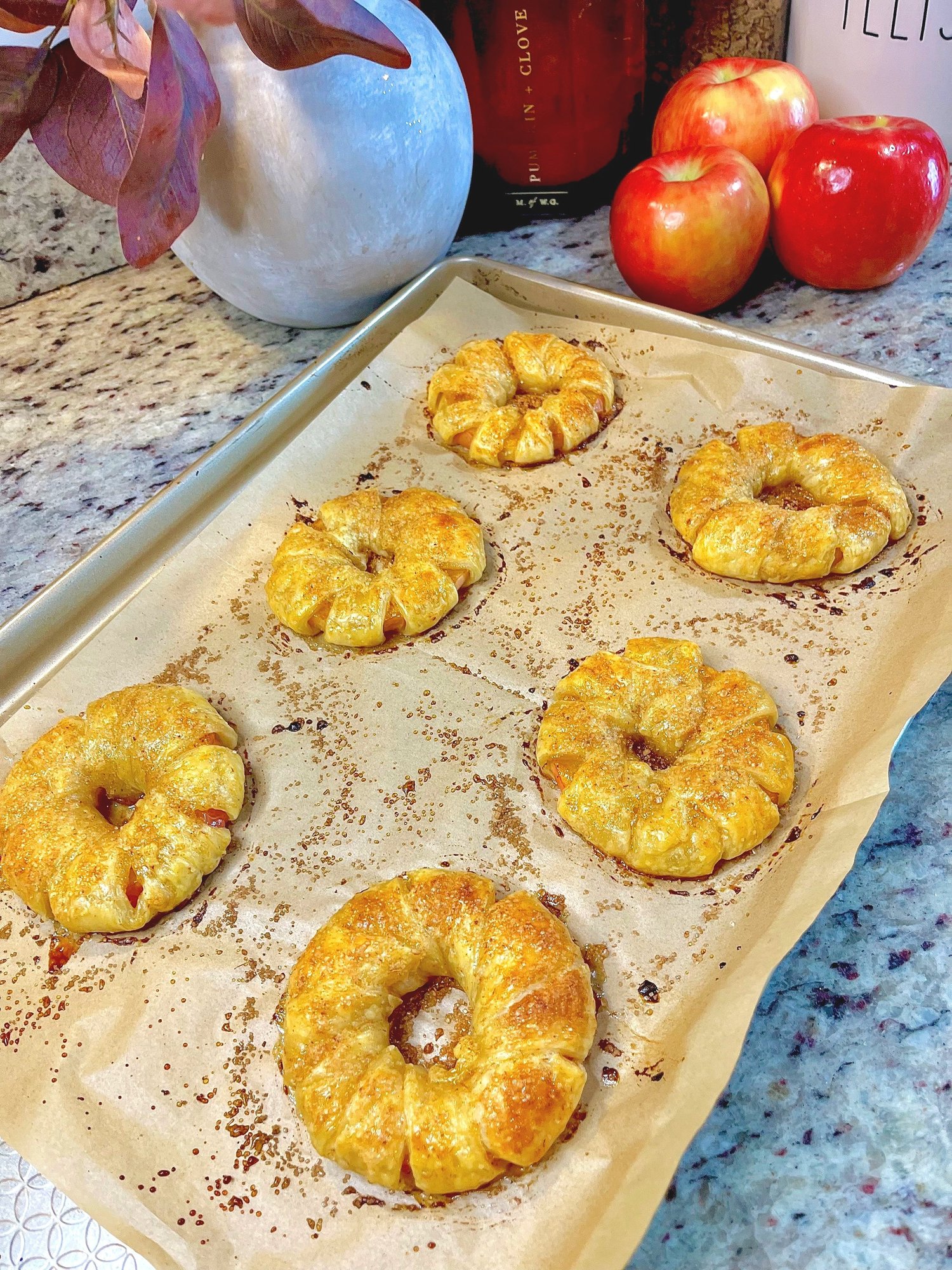 Puff Pastry Apple Rings: A Crispy Twist on a Classic Treat — HomeCookBlog