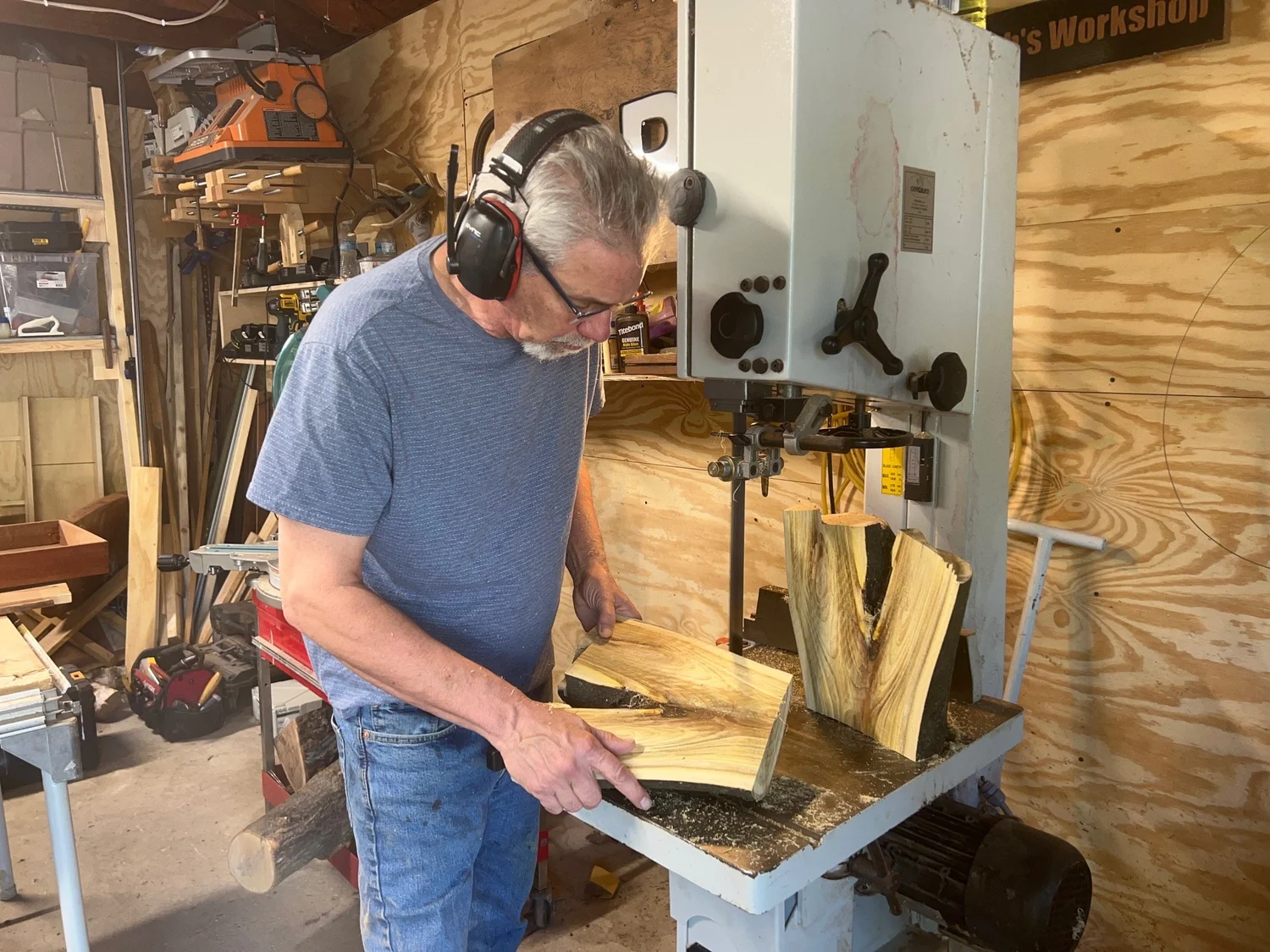 KY Yellowwood Bowl! — Rob Johnstone Woodworker