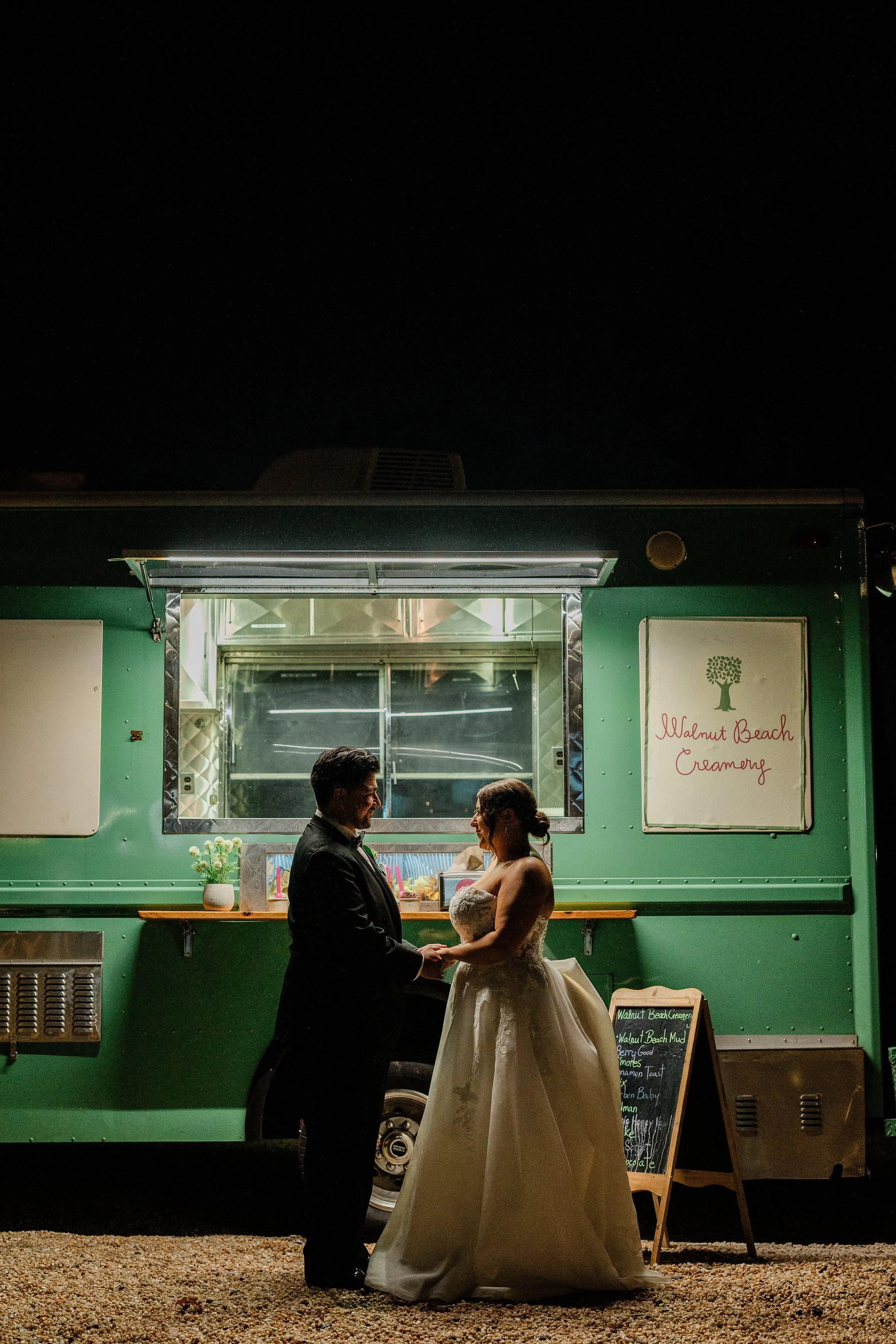 Alicia & Brian’s Romantic Fall Wedding | The Garden at The Hops — The ...