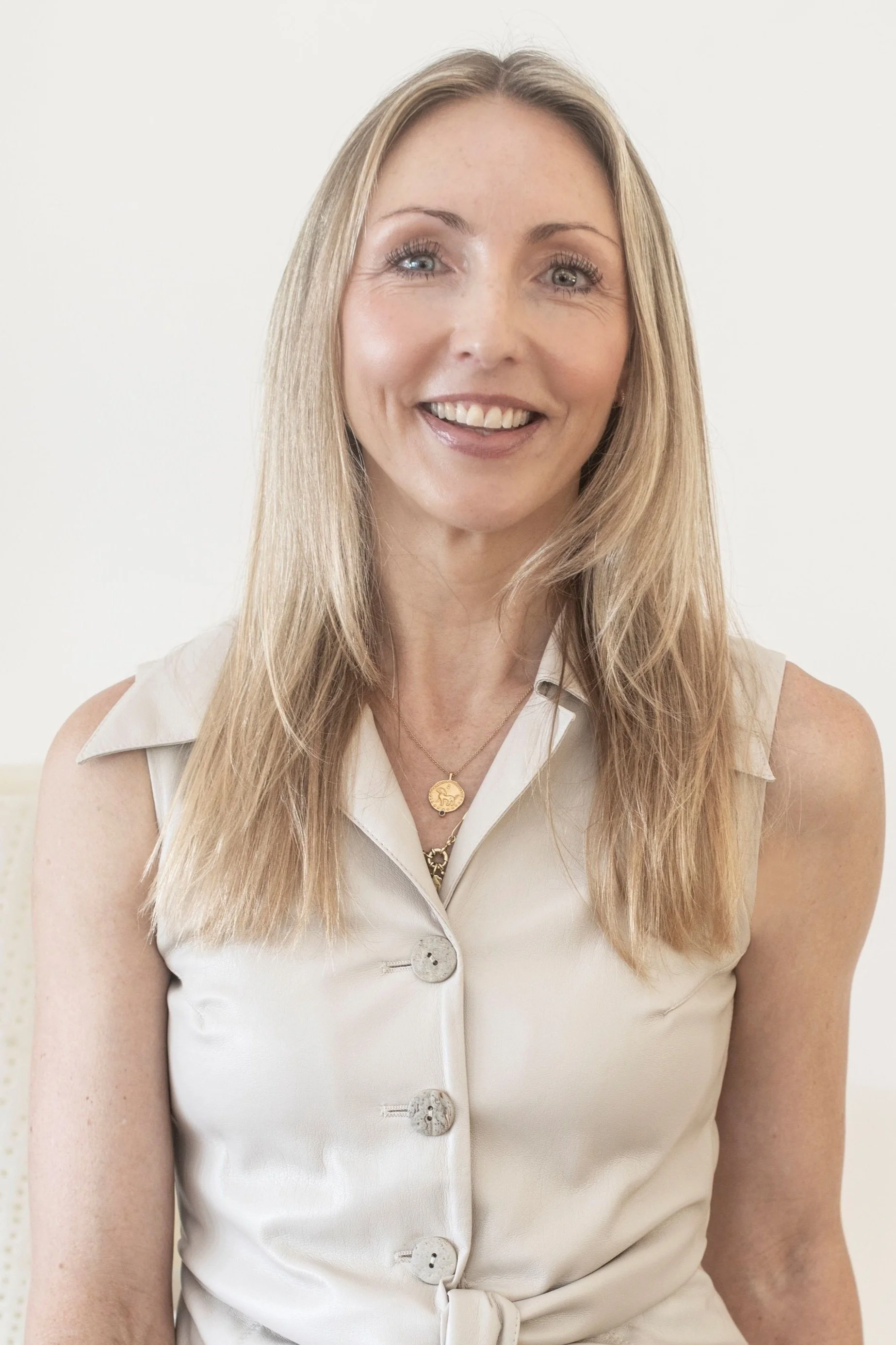 About — MARISA ALEXIS