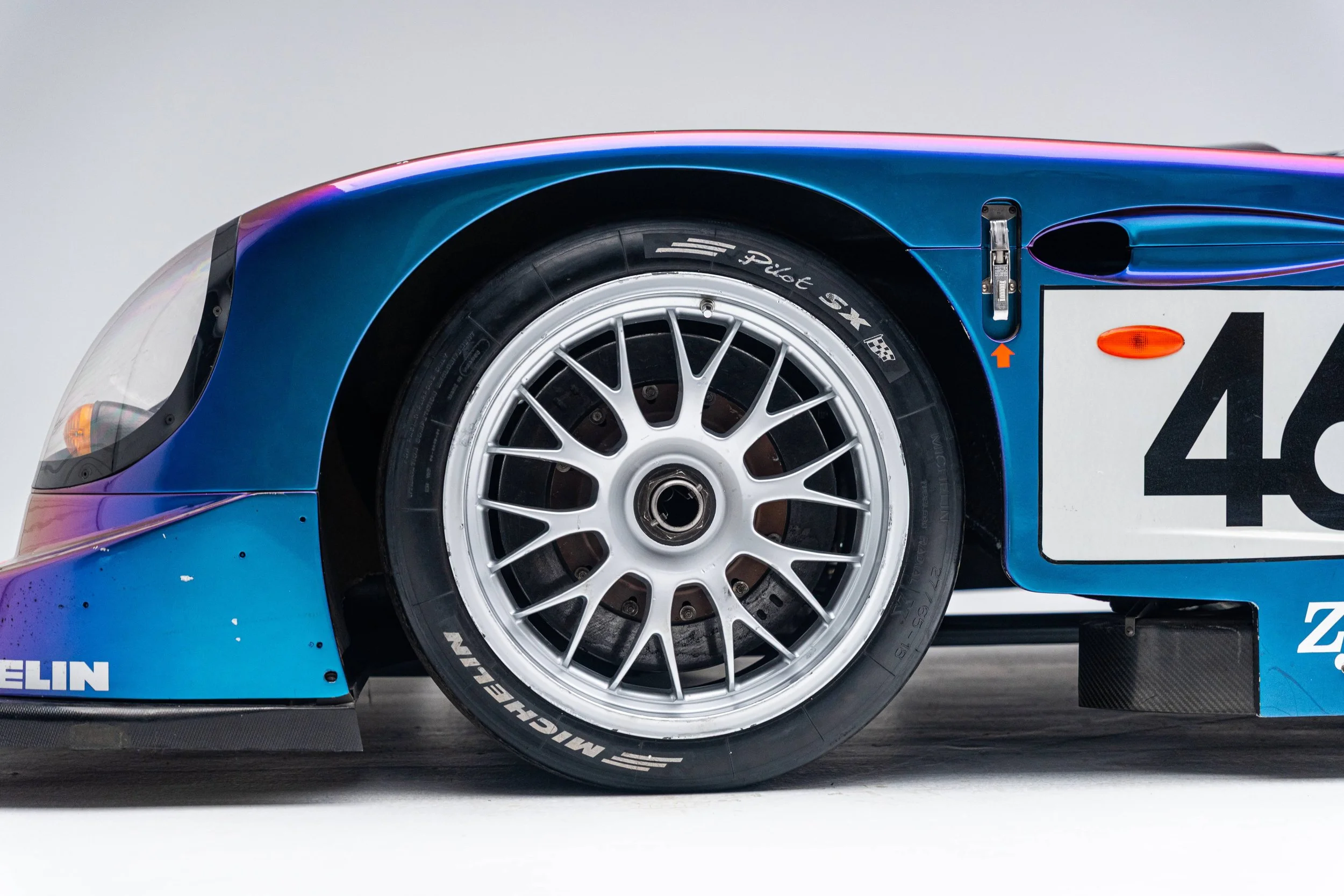 1998 Panoz Esperante GTR-1 Q9 "Sparky" — Petersen Automotive Museum