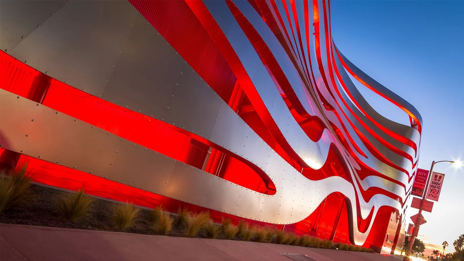 Contact Us — Petersen Automotive Museum