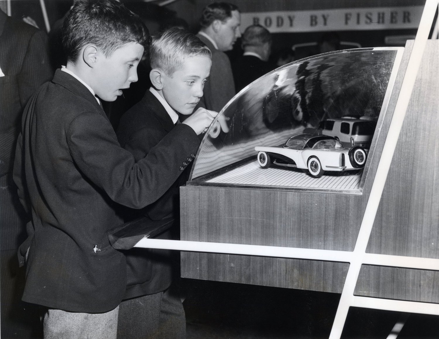 GM's Marvelous Motorama: Joe Bortz Collection | Exhibit — Petersen ...