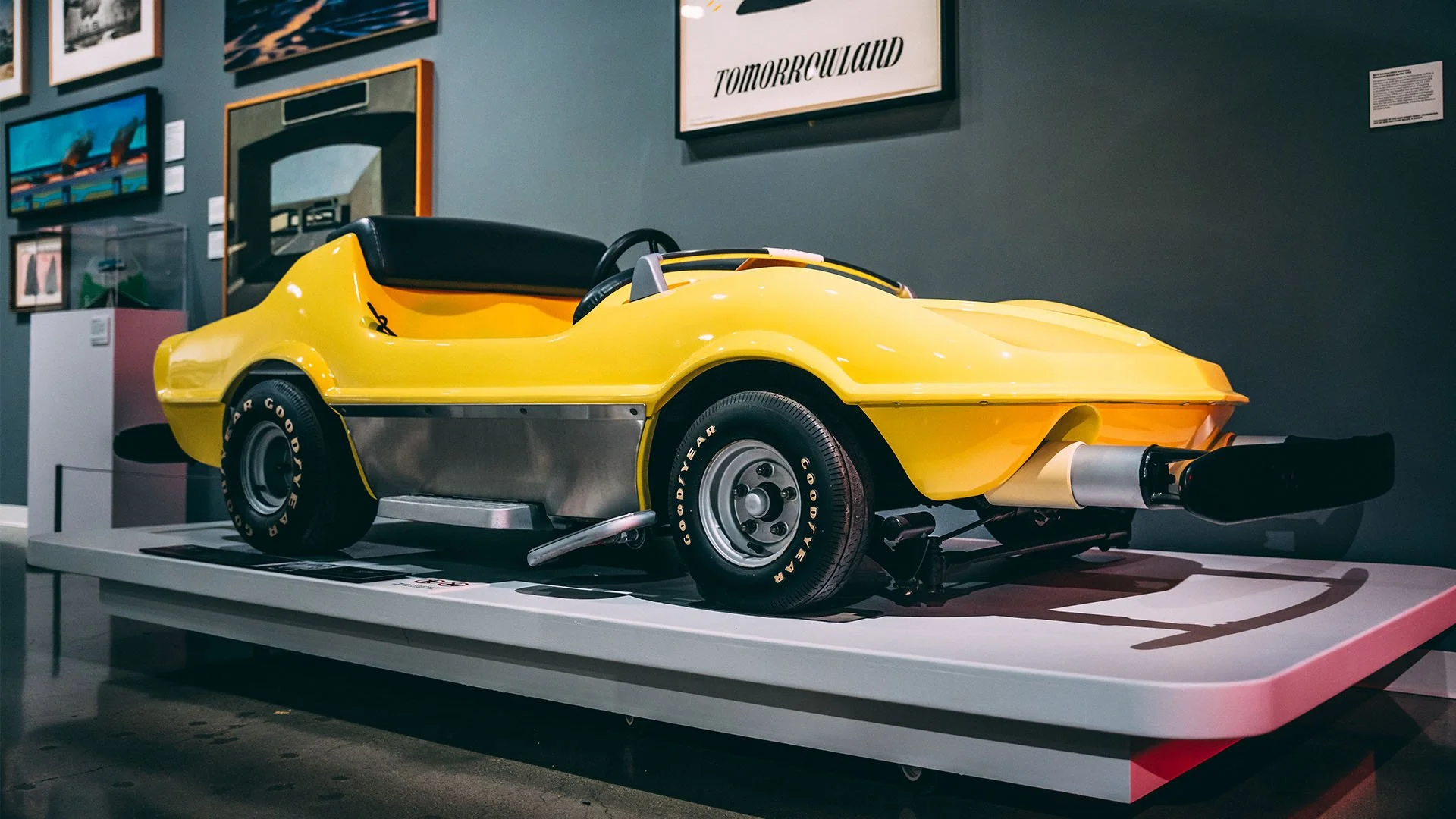 Eyes on the Road: Art of the Automotive Landscape | Exhibit — Petersen ...