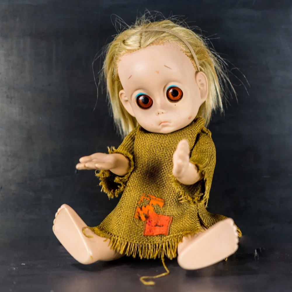 LITTLE MISS NO NAME — Museum of Failure