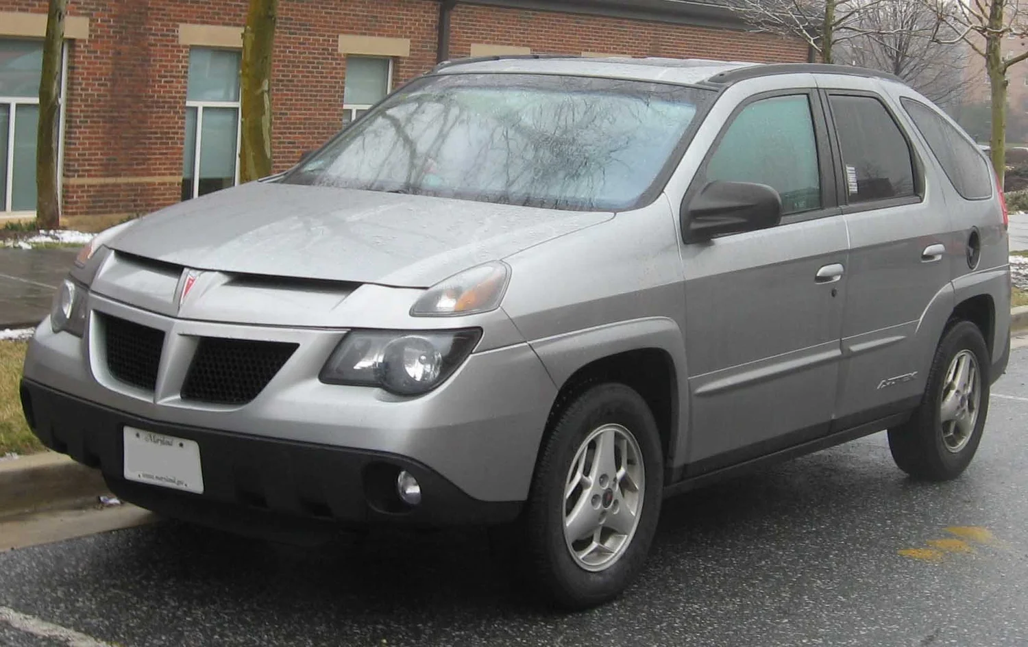 Pontiac Aztek — Museum of Failure