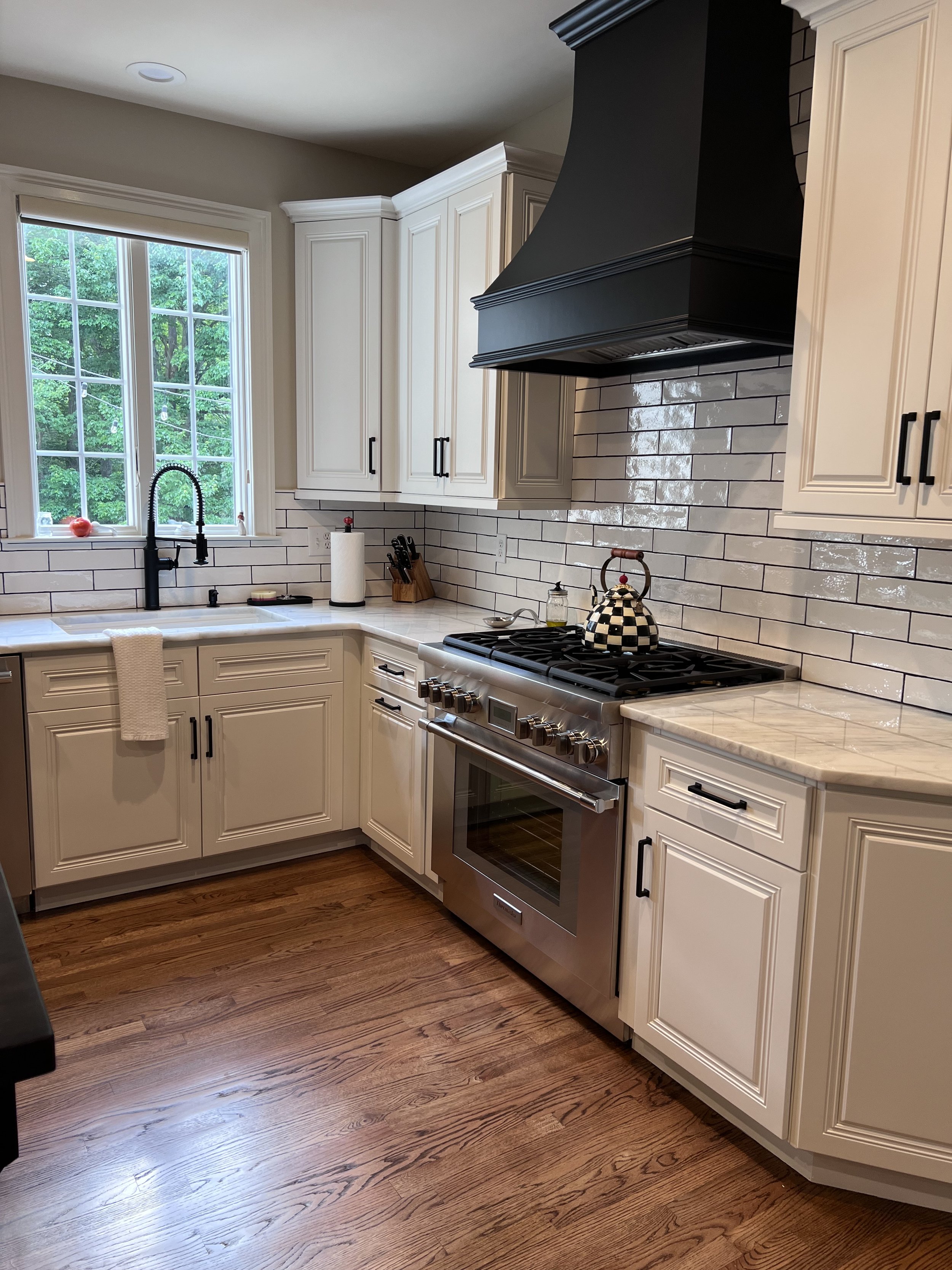 Martinez Custom Finishing