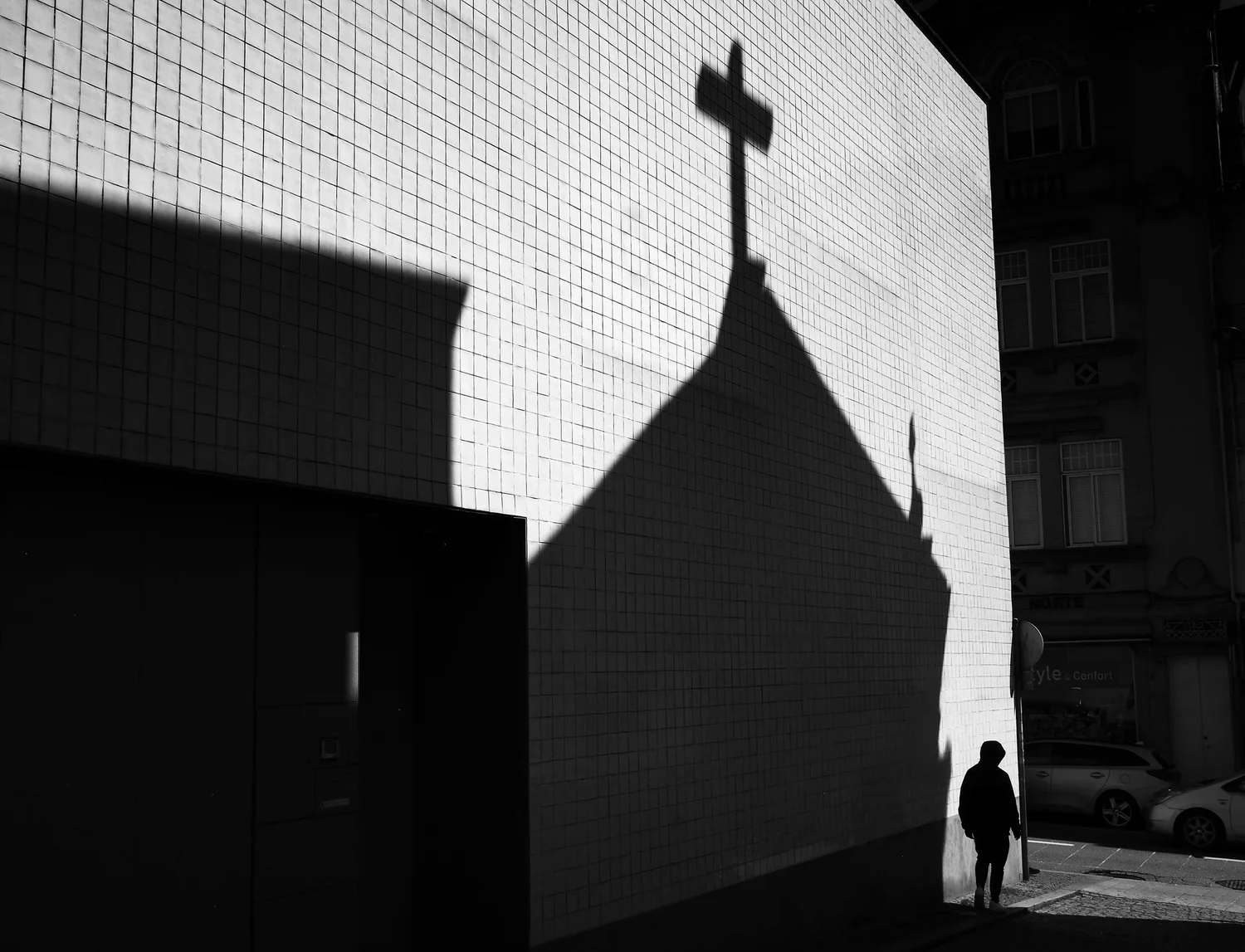 Inside the photograph 3 — RUPERT VANDERVELL