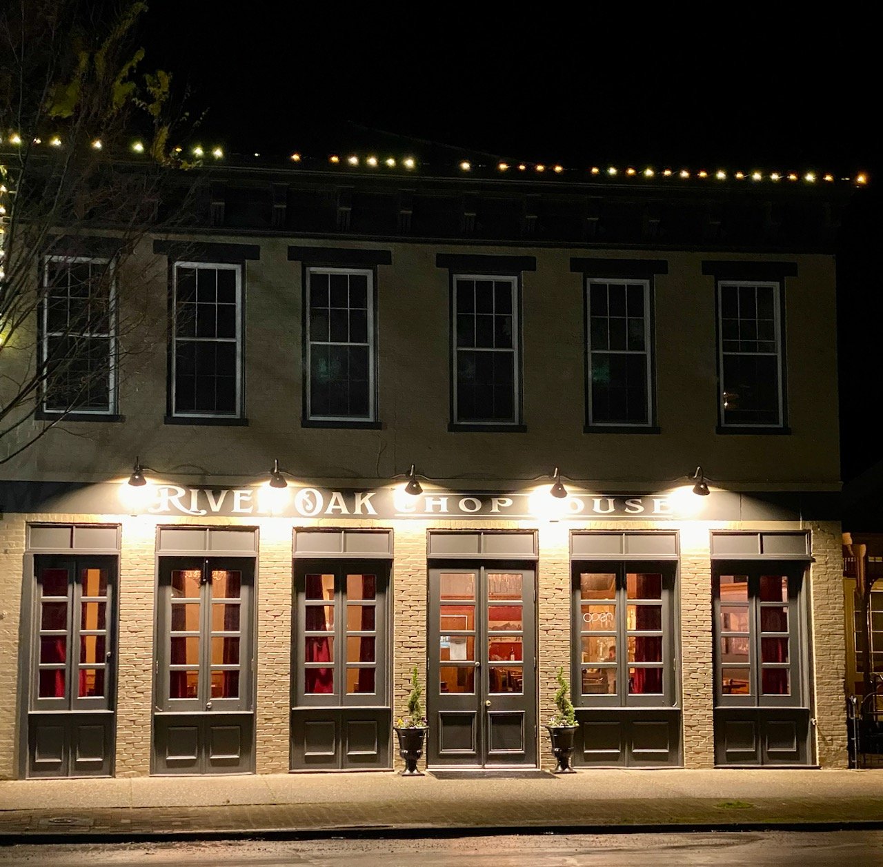 Steakhouse Location — River Oak Chophouse