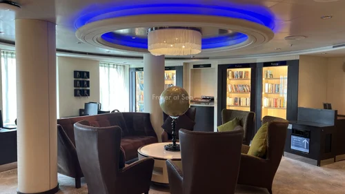 Here’s EVERY VENUE Onboard Azura, the Cruise Ship from PO Cruises: a ...