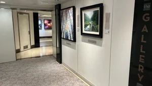 Here’s EVERY VENUE Onboard Azura, the Cruise Ship from PO Cruises: a ...