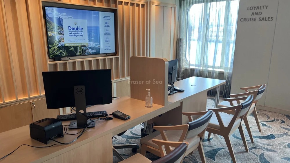 Here’s EVERY VENUE Onboard Azura, the Cruise Ship from PO Cruises: a ...