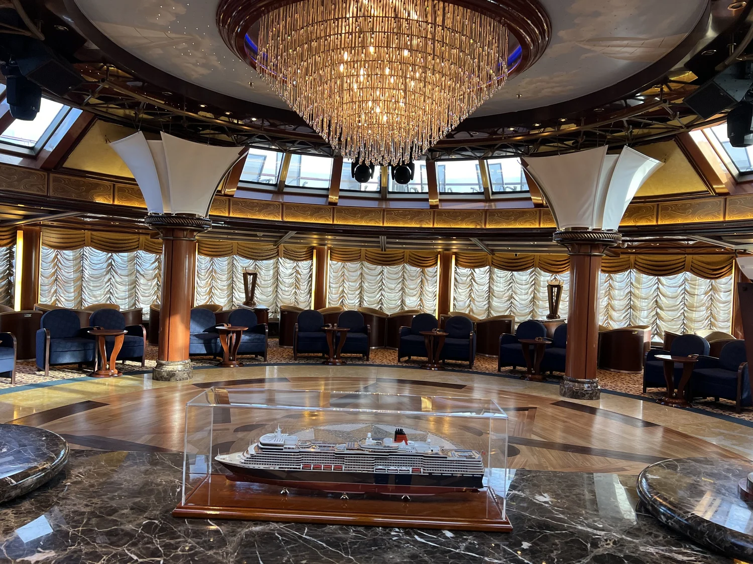 How Formal is a Cunard Cruise? Here’s Everything You Need to Know ...