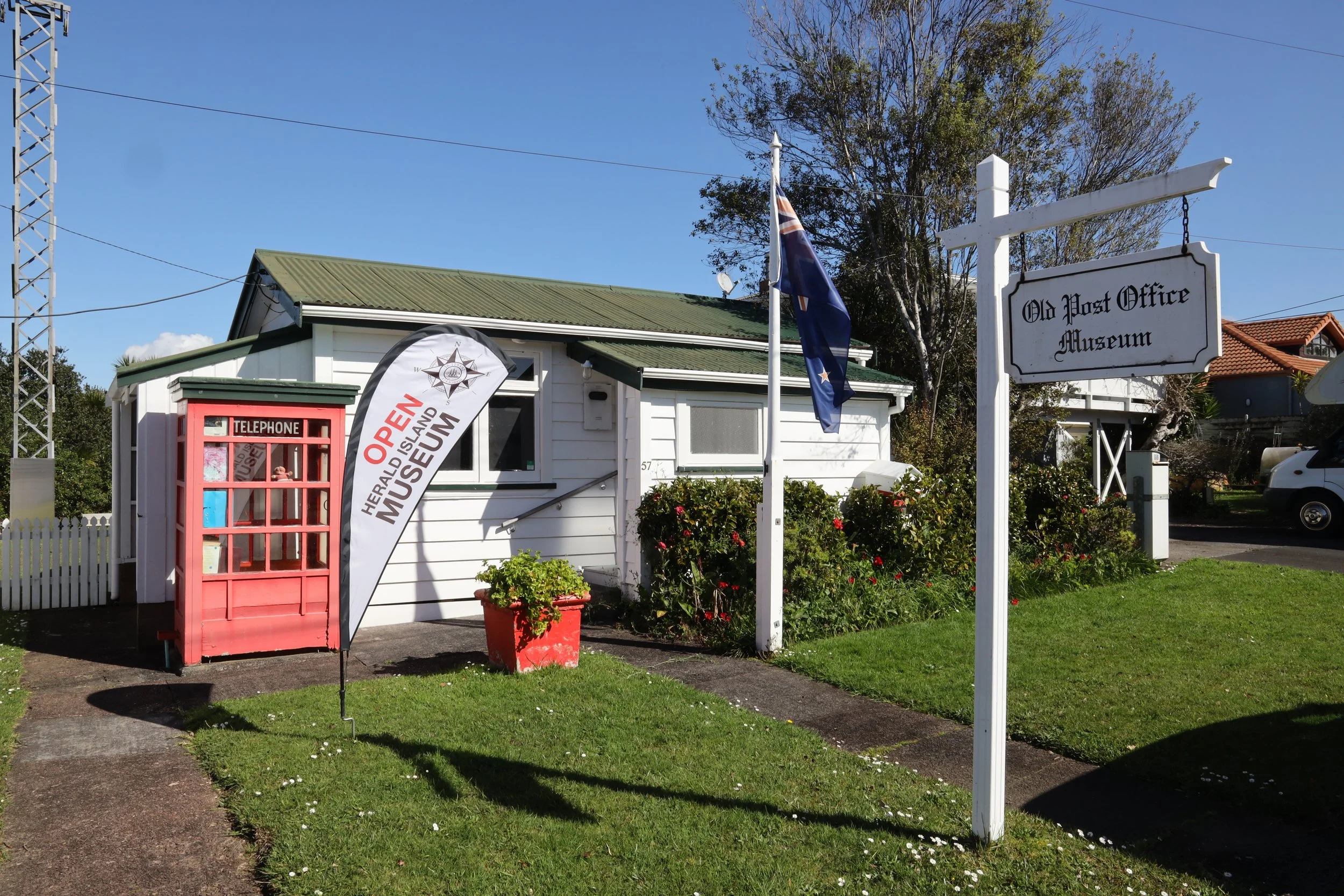 Our Facilities — Herald Island