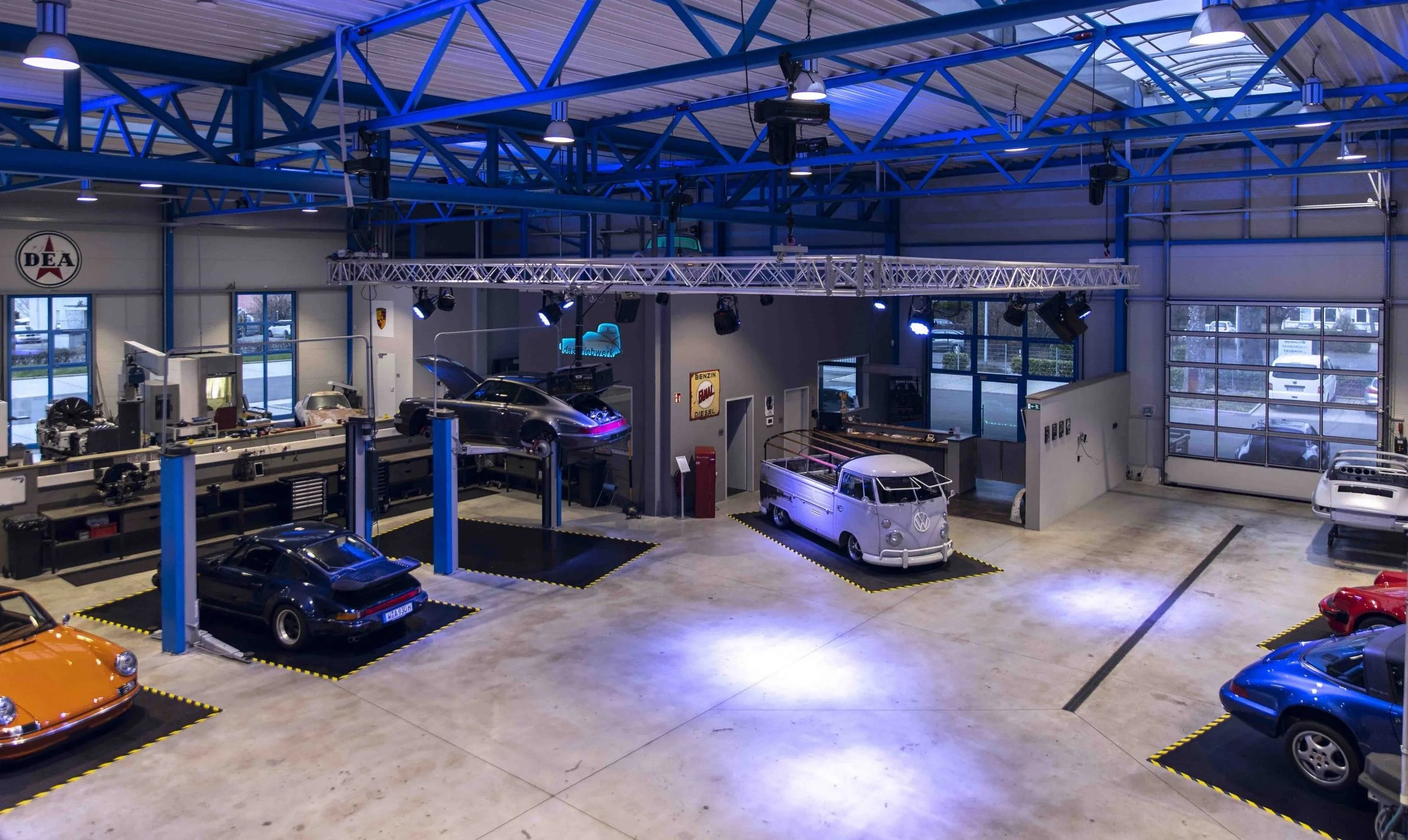 Kontakt — DasTriebwerk