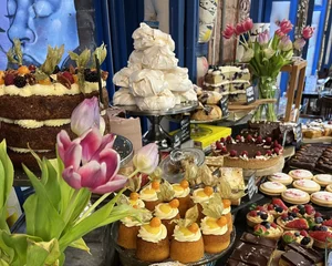 Singl-end Cafe and Bakehouse