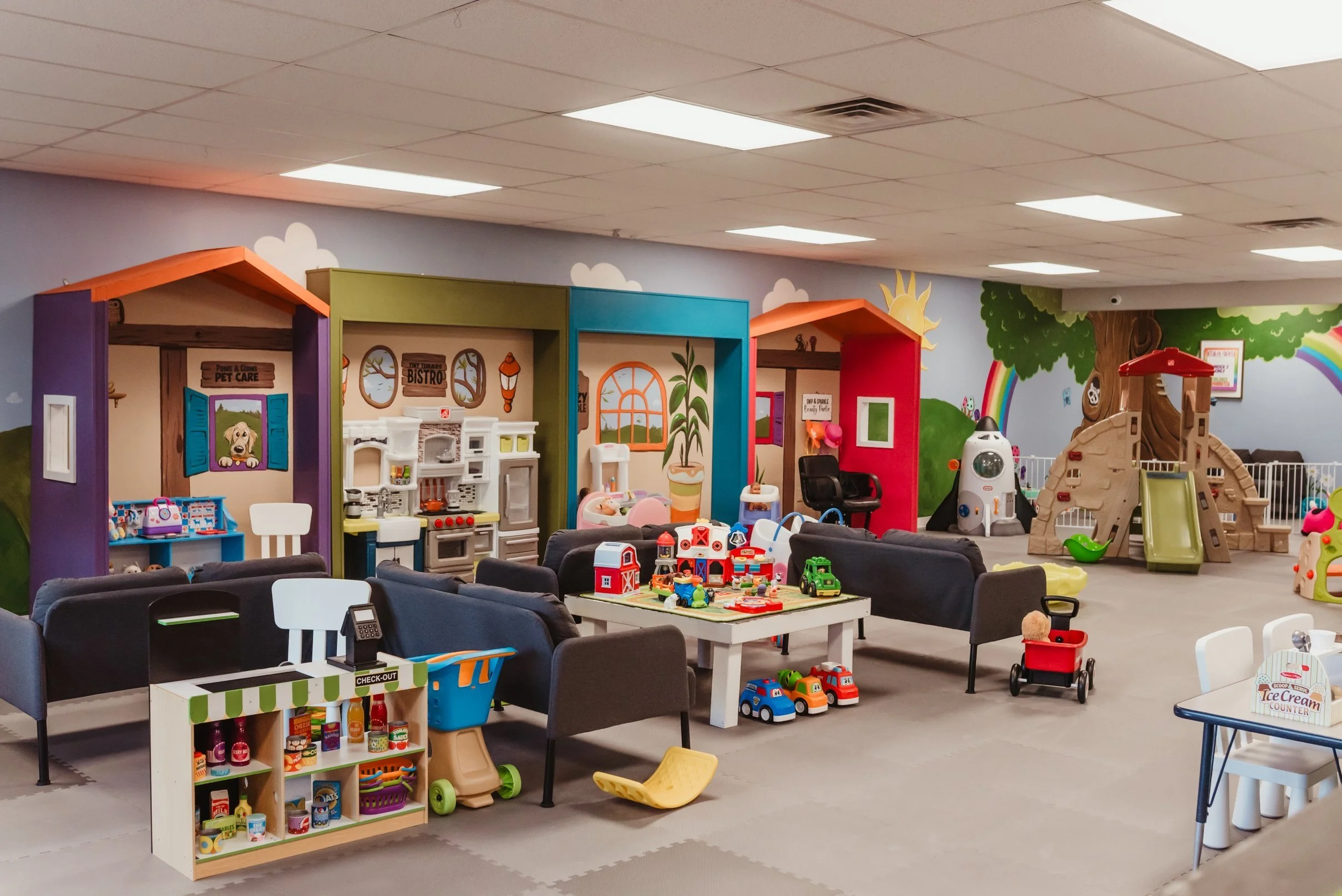 Fun & Easy Birthday Party at an Enchanting Indoor Playroom — Enchanted ...