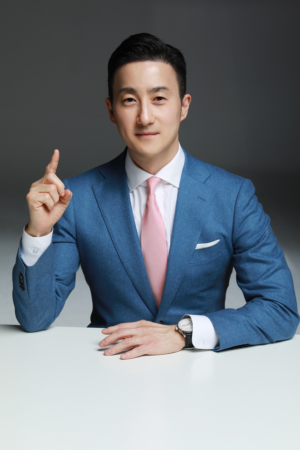 Our Founder & CEO | Join Our Leadership Insight — JC&Company Group