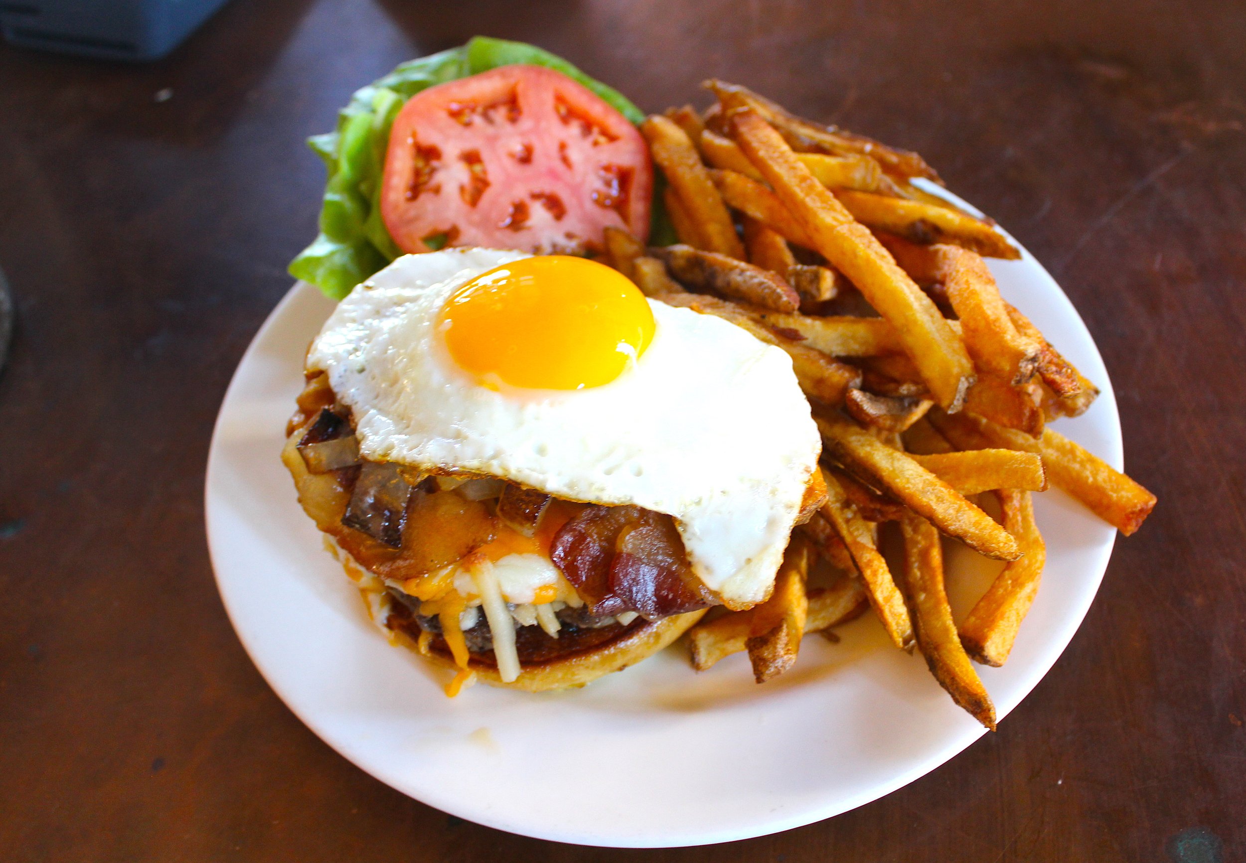 Home | Old Trappe Tavern | Lunch & Tavern Fare