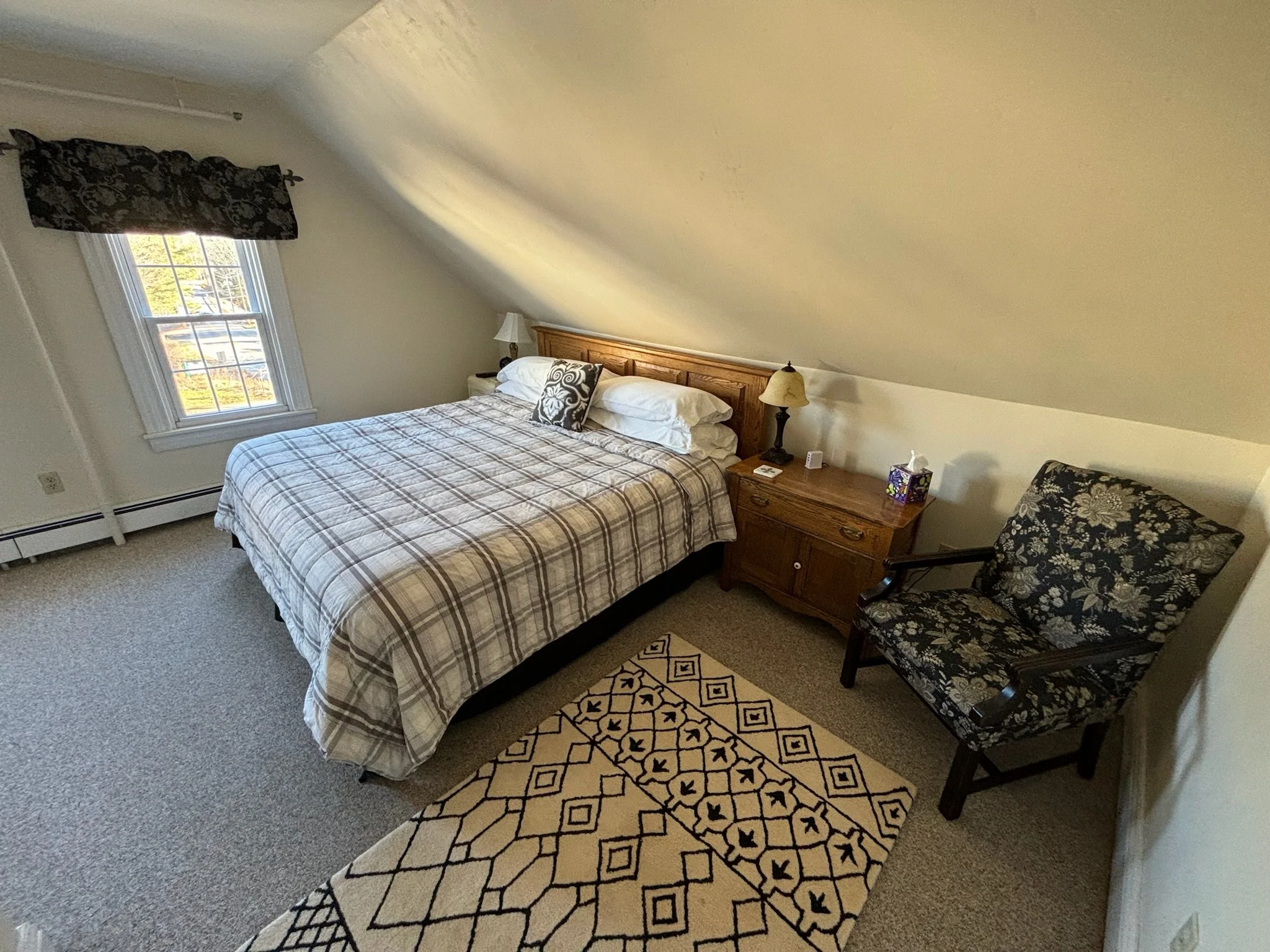 Rooms — The Kendall Inn