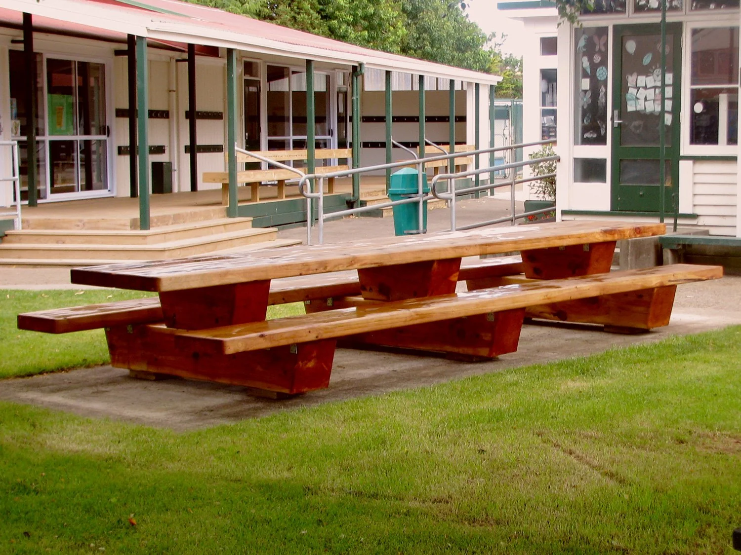 Tables | Park Benches Limited | High-Quality Outdoor Furniture ...