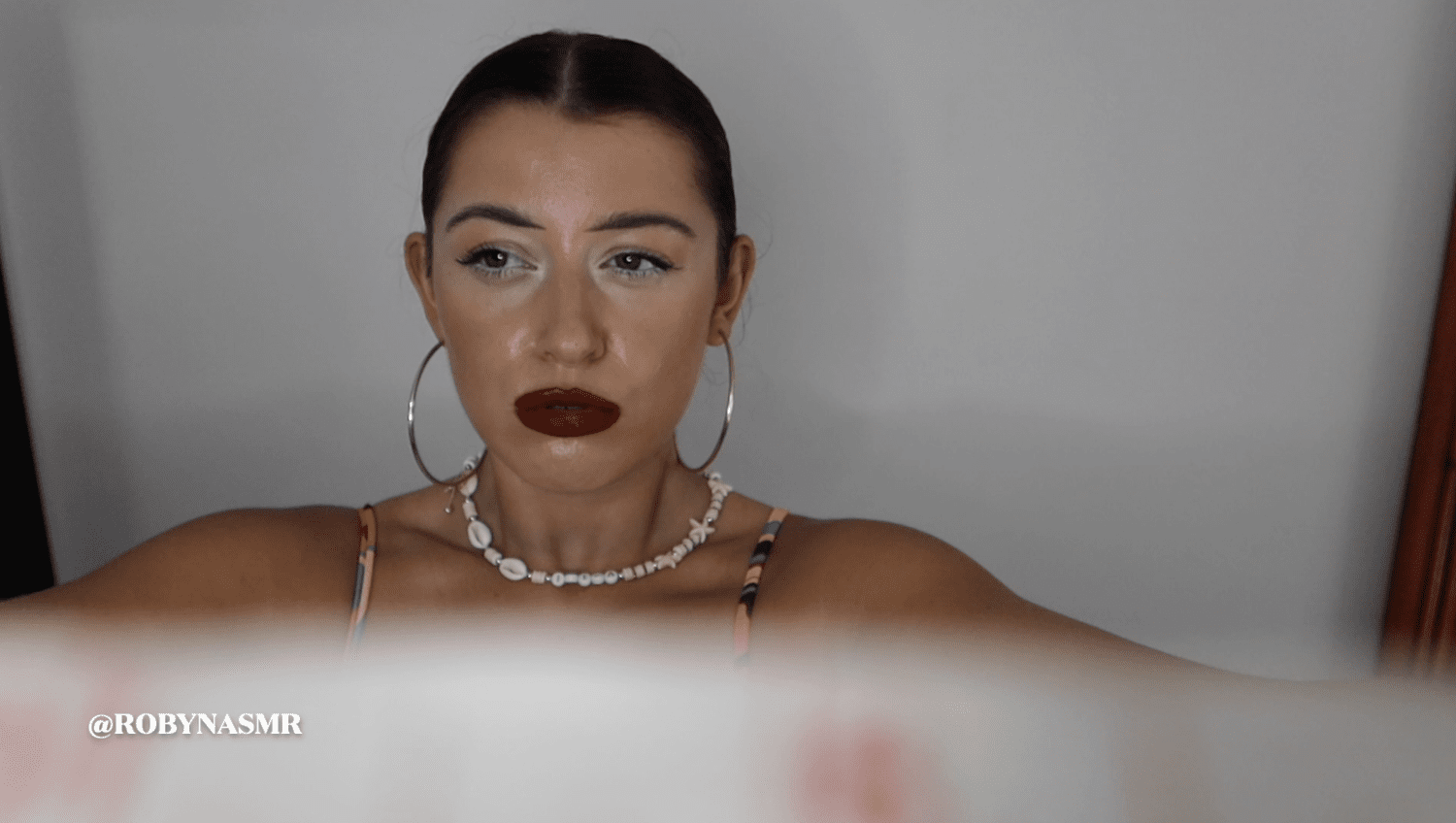 Exploring My Most Ticklish Spots with Feathers & Brushes — RobynASMR