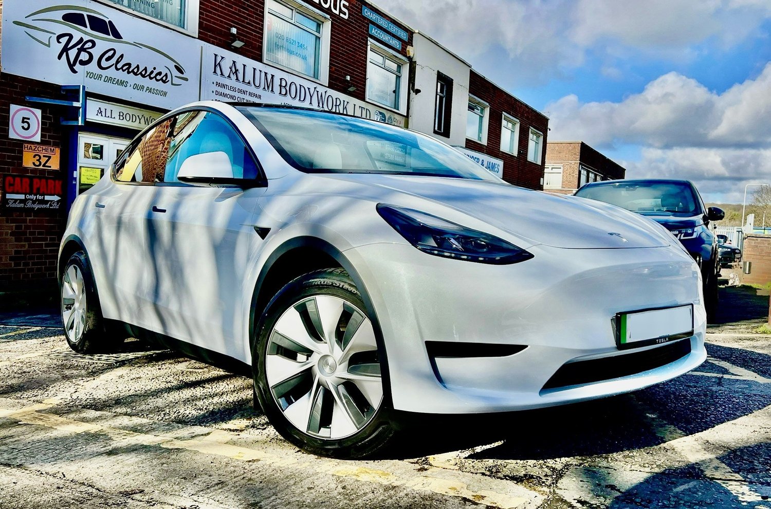 Gallery — Kalum Bodywork