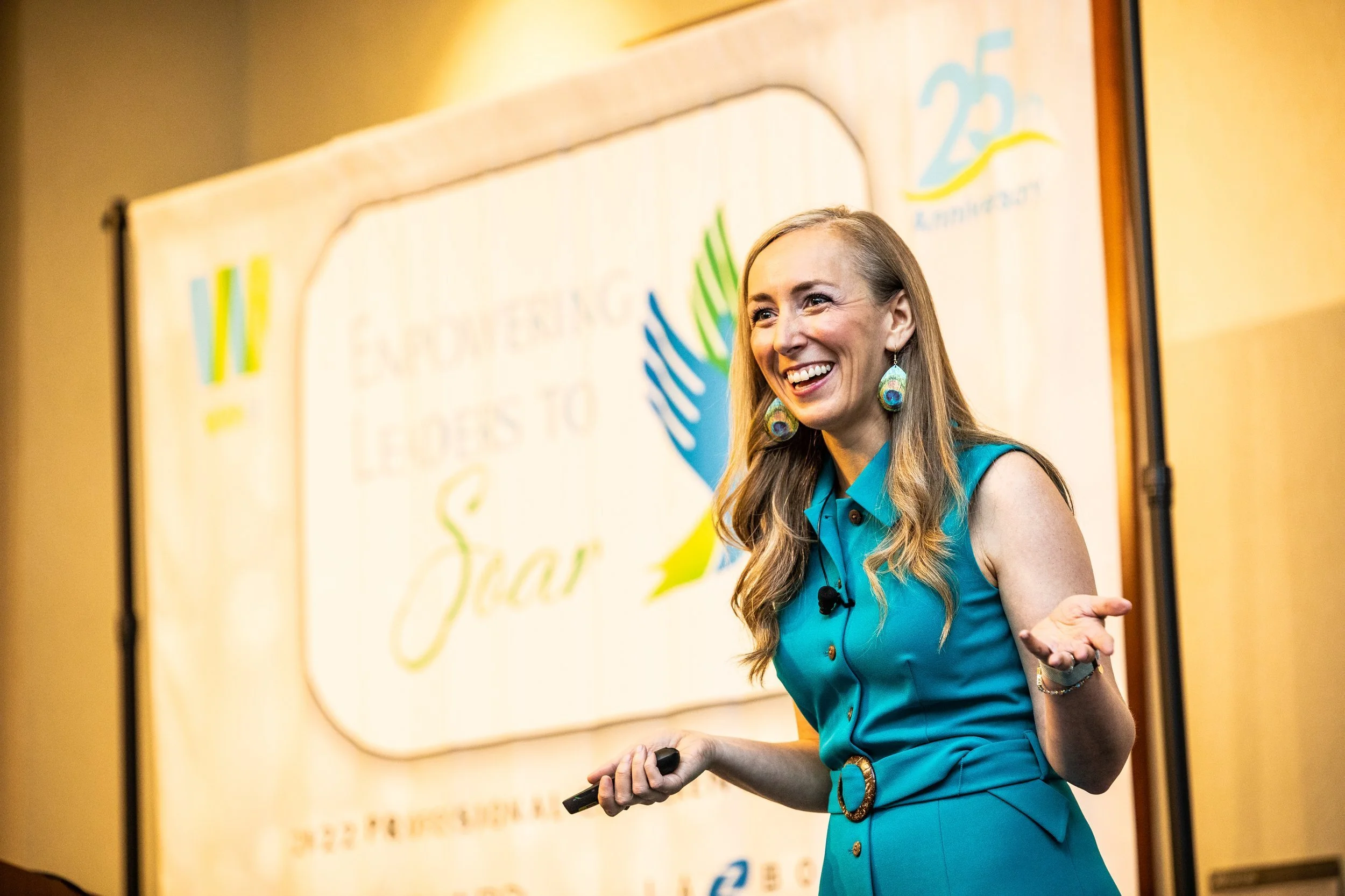 How I Became a Professional Keynote Speaker — RACHEL DRUCKENMILLER