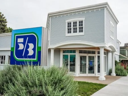 Suttons Bay Chamber Of Commerce