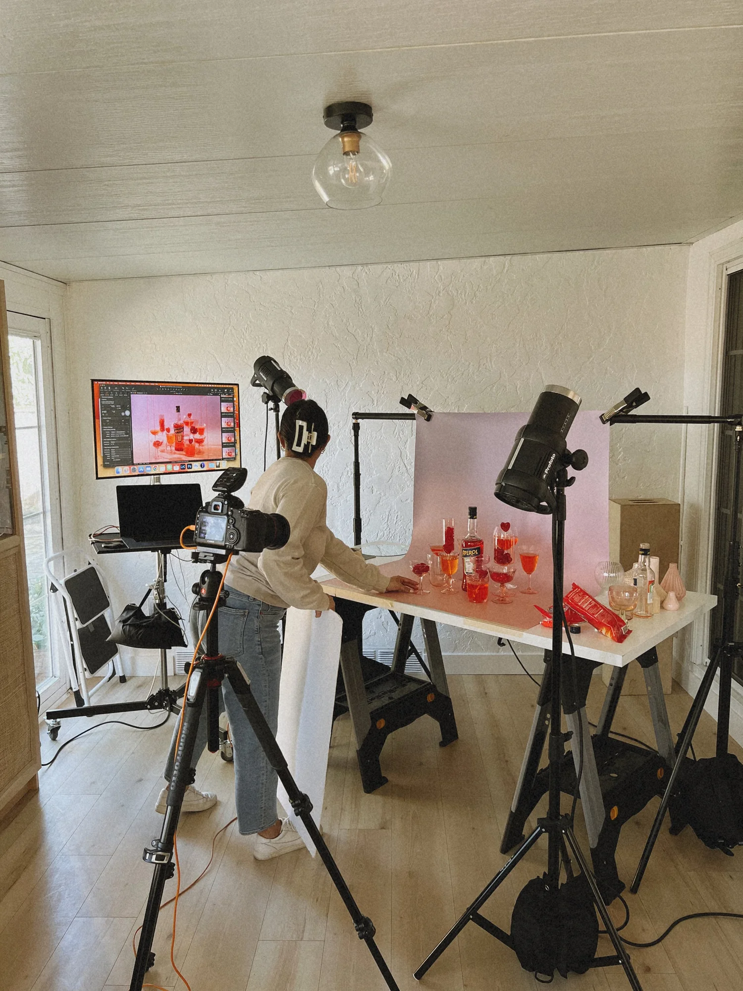 About — Weekend Creative