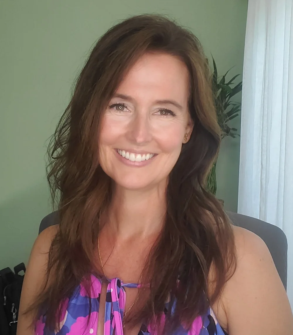 About Me — Hypnotist • Transformative Therapist • Krista Jack