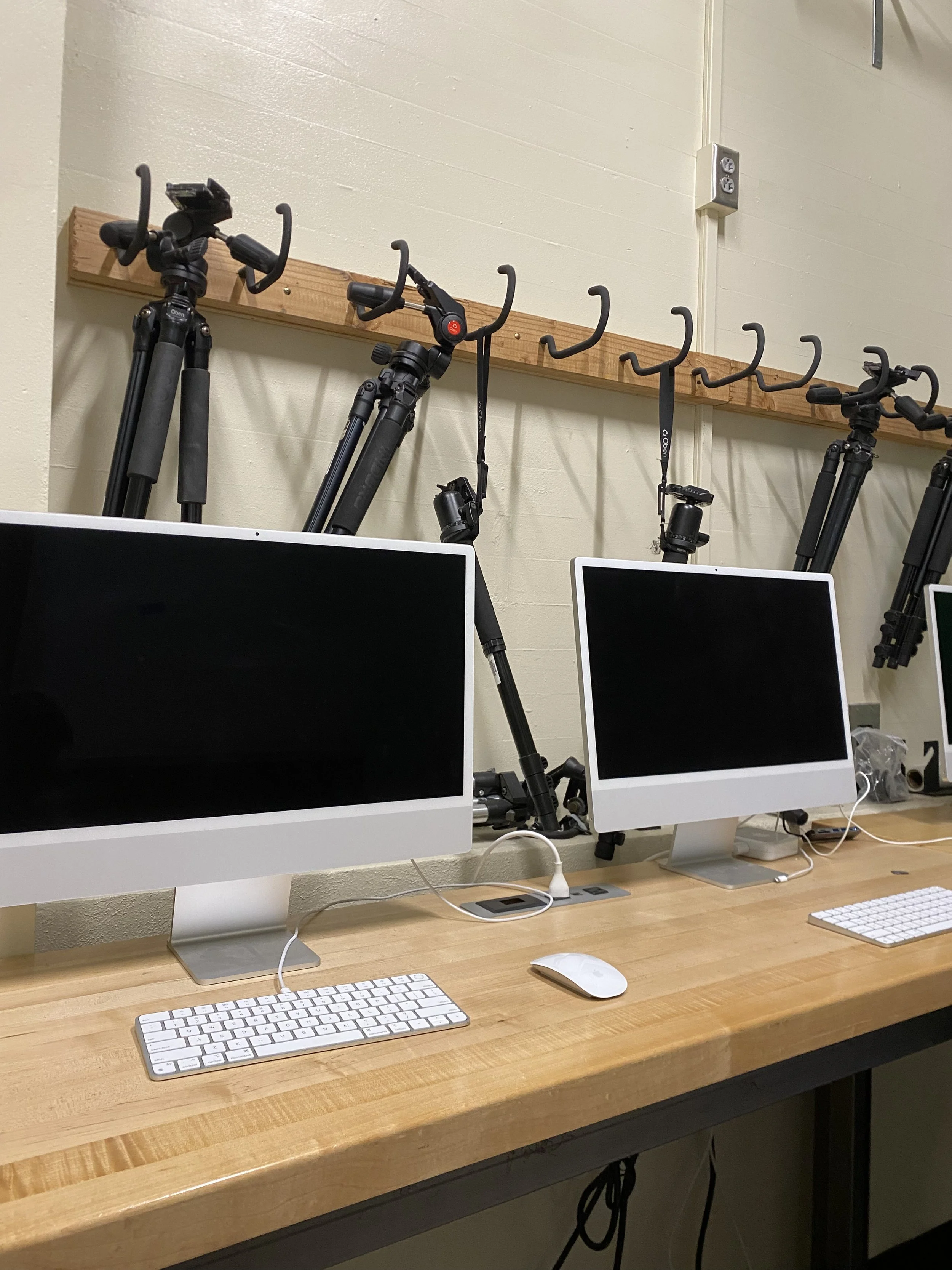 HBHS BUSINESS and DESIGN