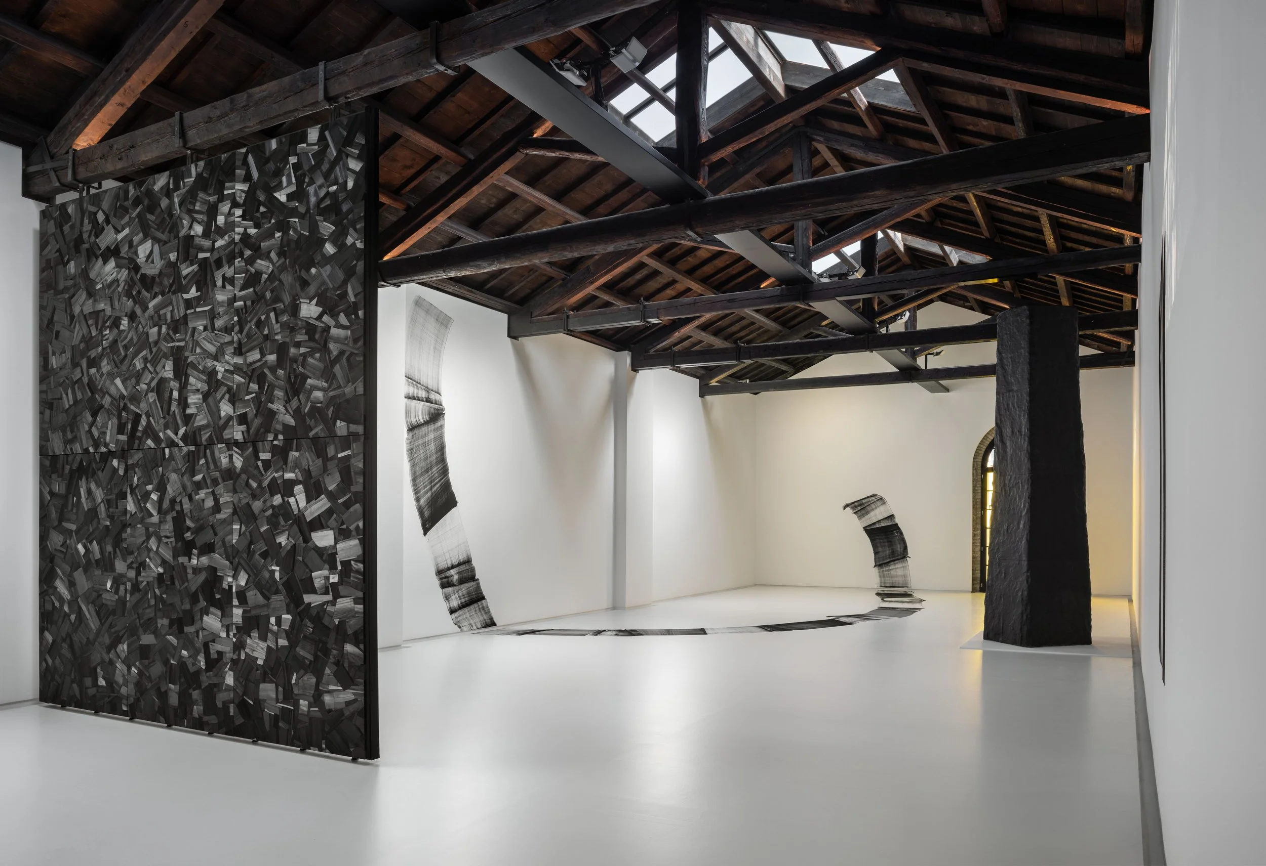 Lee Bae Studio – La Maison de la Lune Brûlée