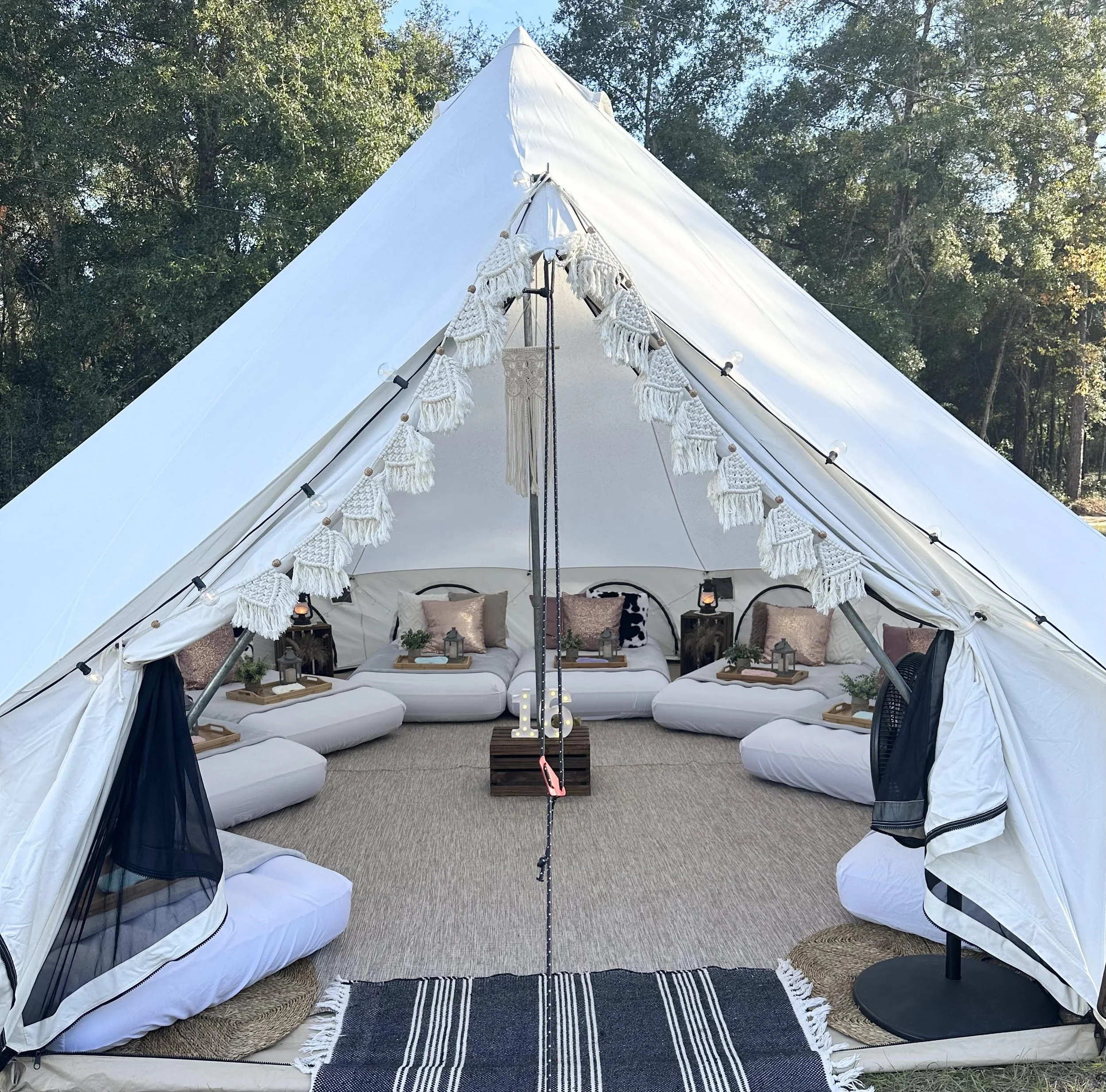 Under the Stars Glamping Adventures