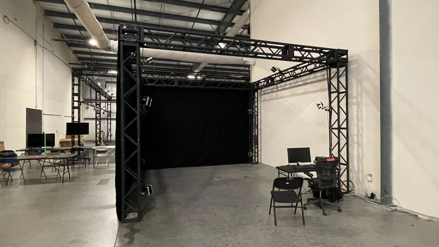 Locations — Imaginarium Studios