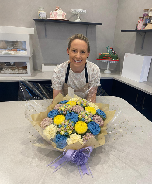 Bouqcakes & Cakes — Yorkshire Cake Lab
