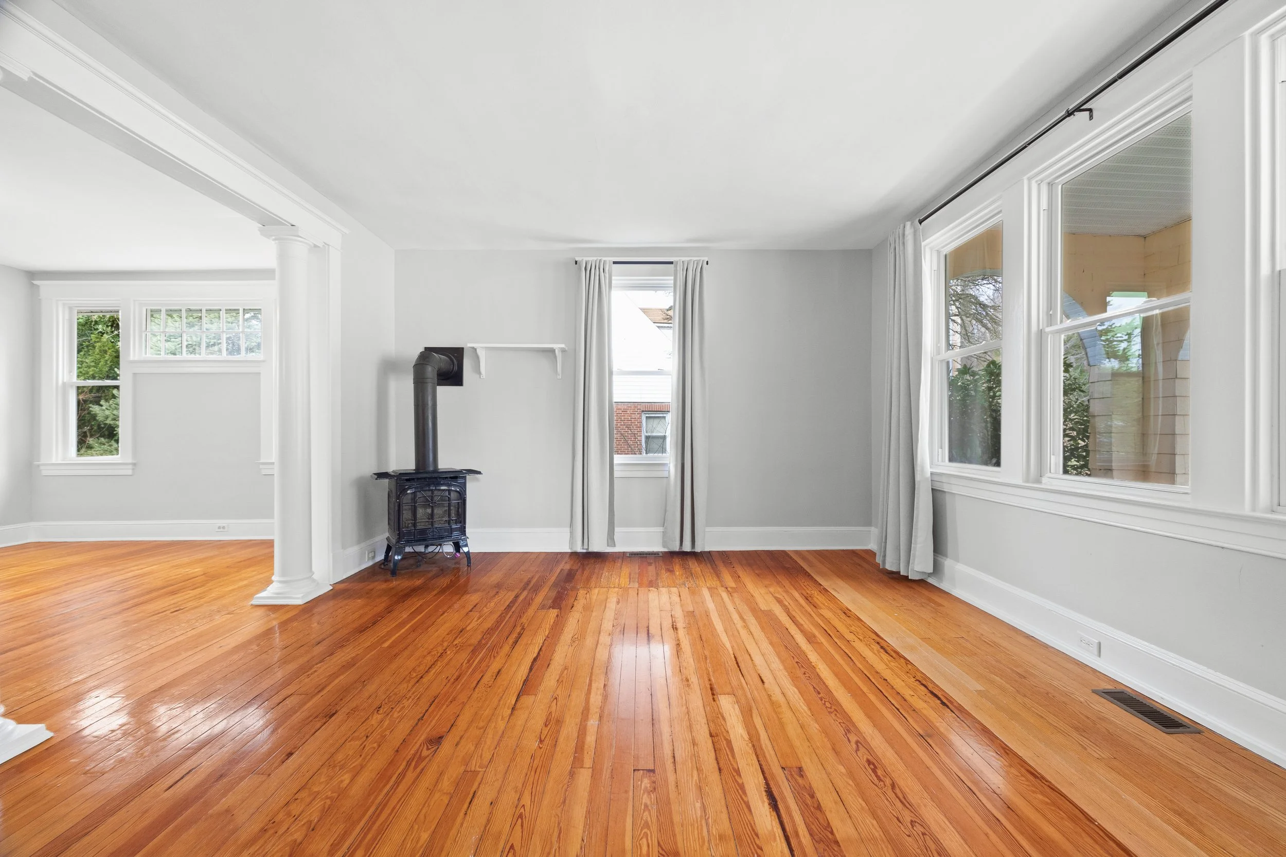 The Comprehensive Guide to Virtual Staging in Real Estate Marketing ...
