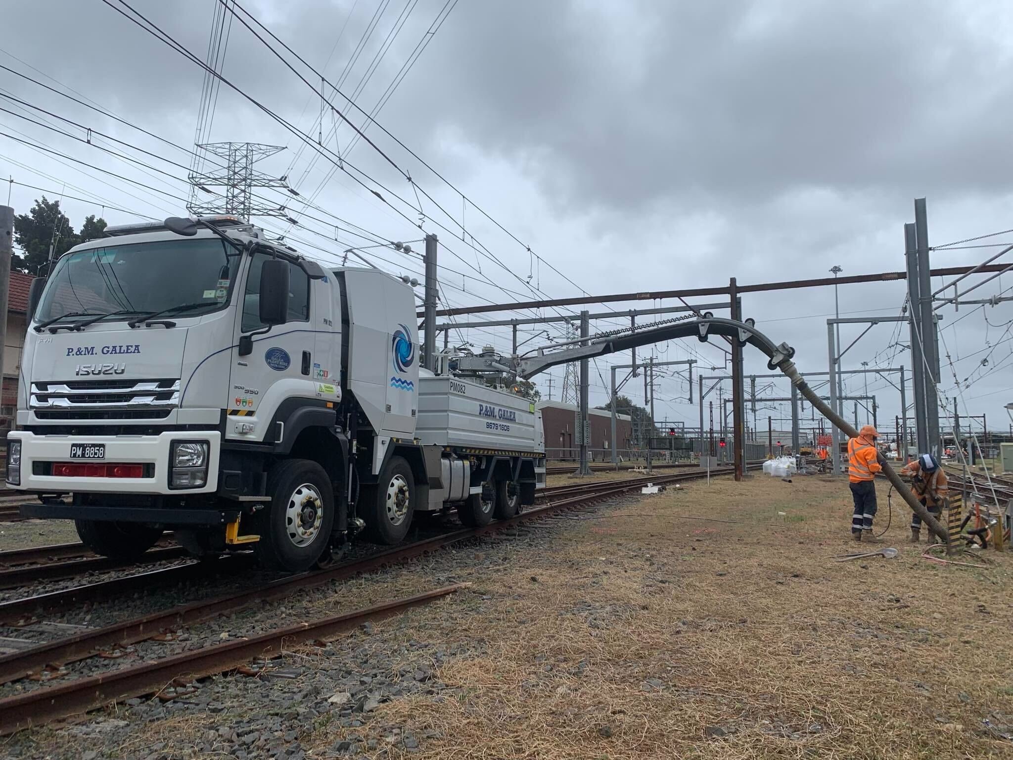 Road & Rail | Vac Truck Hire Sydney | P&M Galea